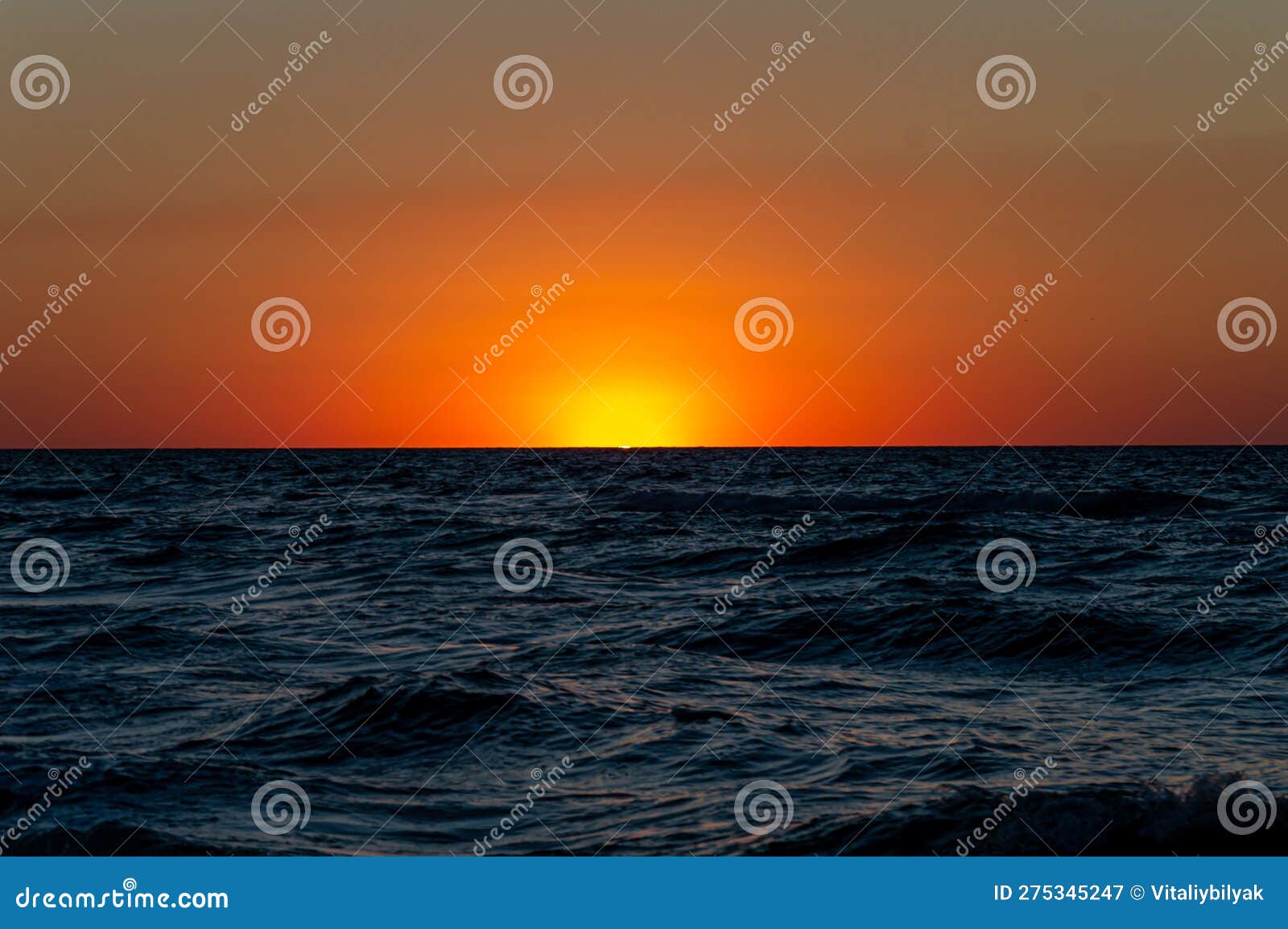 Gold sunrise on the beach stock image. Image of golden - 275345247
