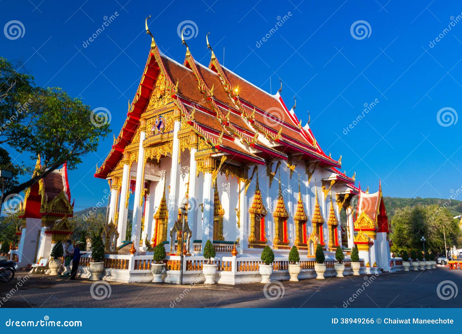 The gold temple stock photo. Image of culture, buddhism - 38949266