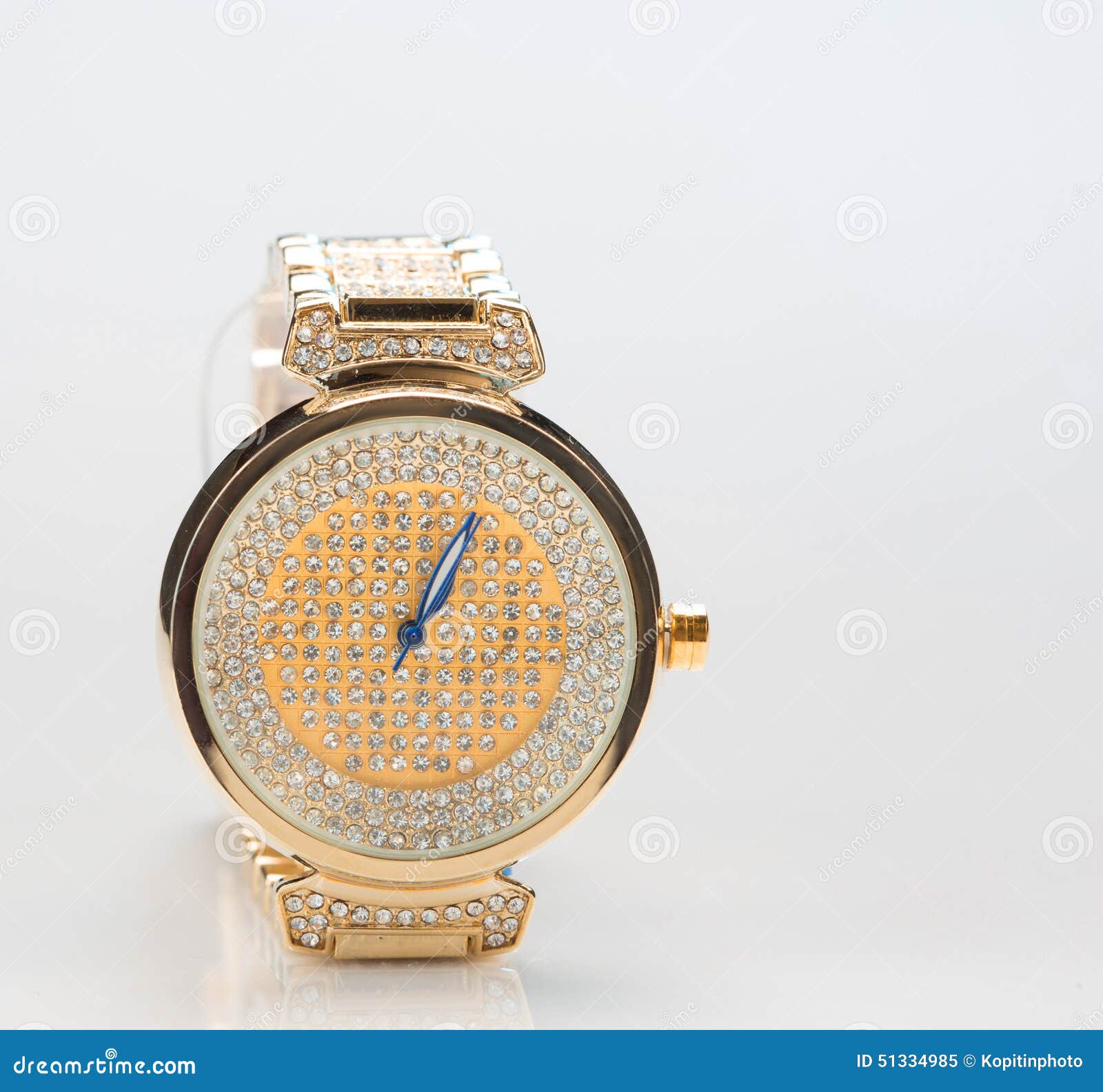 Gold watch with diamonds stock image. Image of clockworks - 51334985