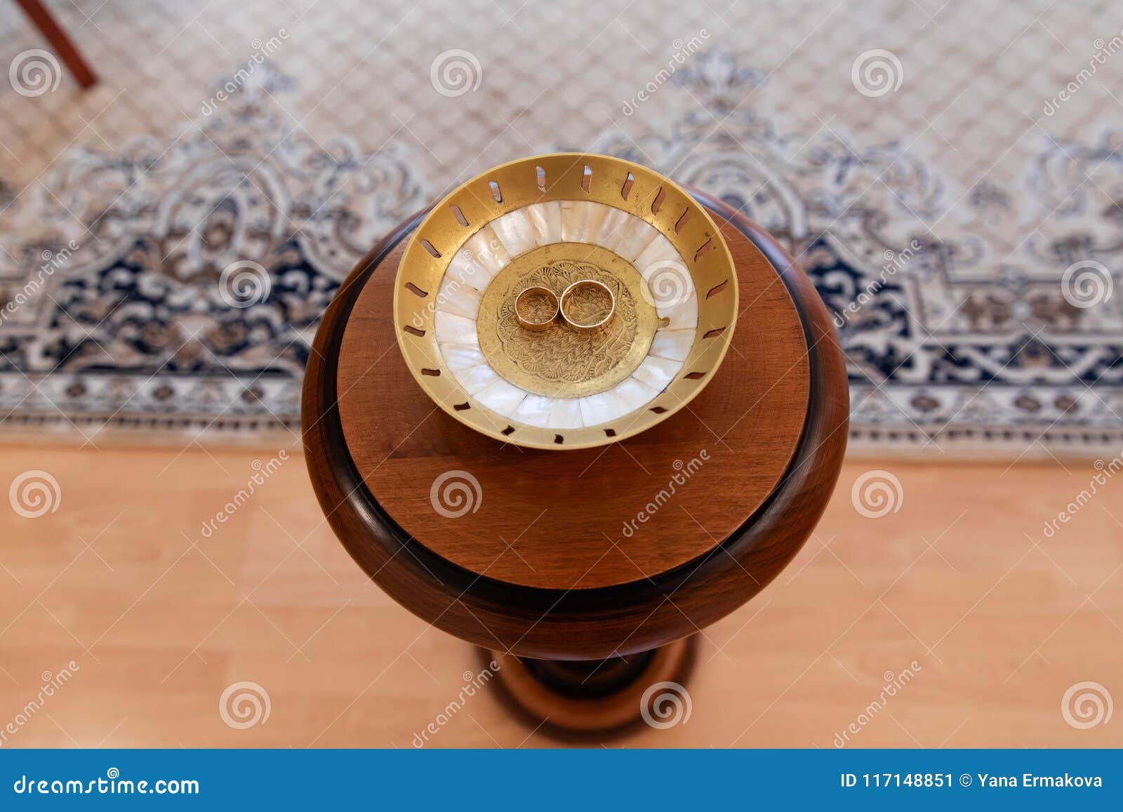 Gold Wedding Rings on the Stand for Rings Stock Image - Image of bride ...