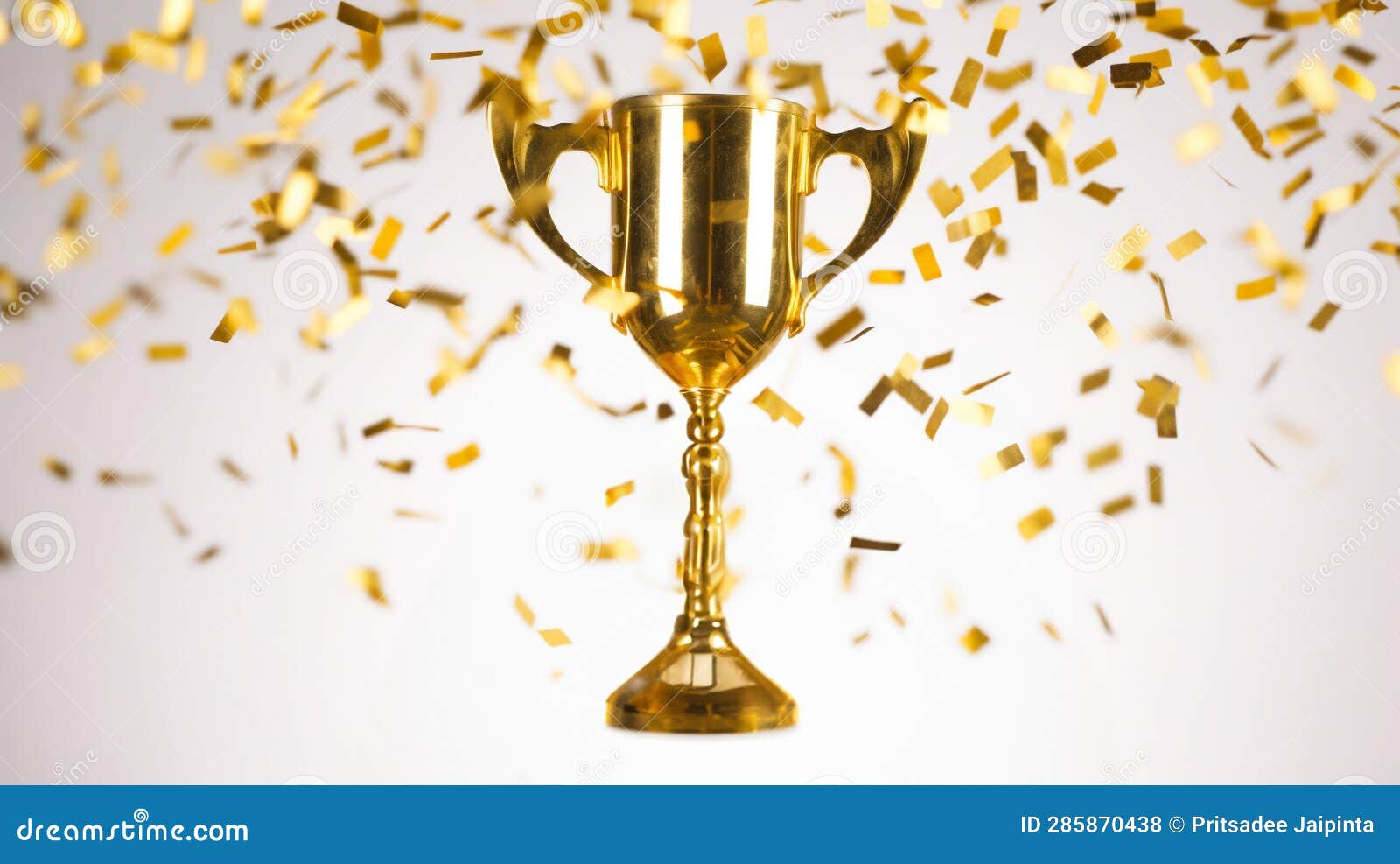 Winners Trophy And Sash Icon Vector | CartoonDealer.com #307056050