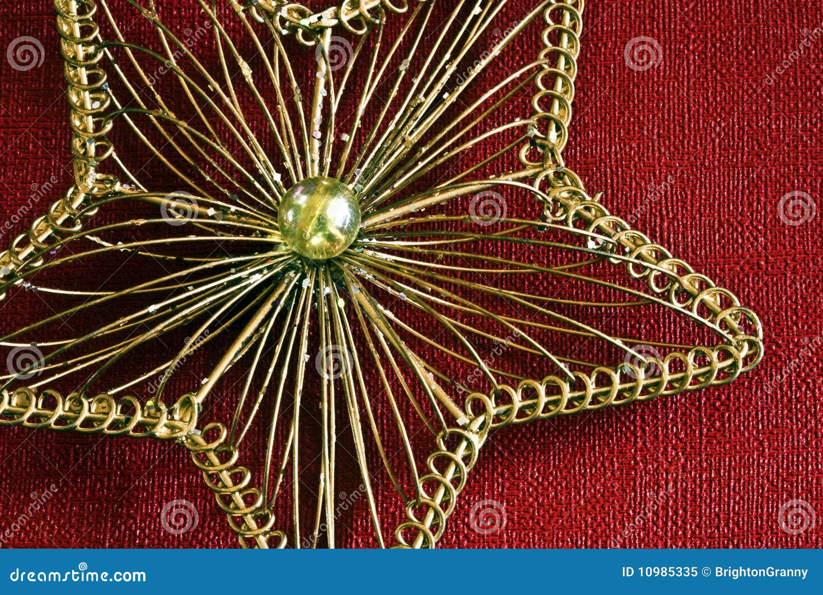 Gold wire star stock image. Image of festival, wire, christmas - 10985335