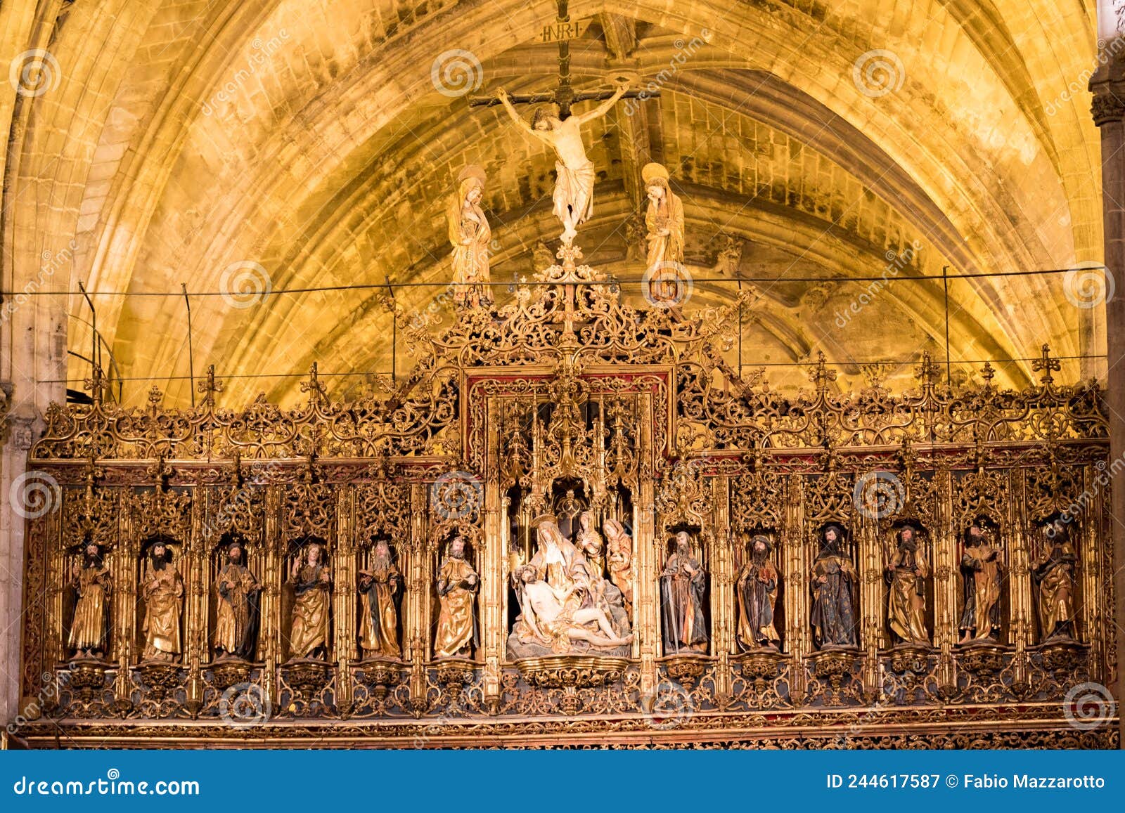 Golden Altar Inside the Seville Cathedral Editorial Photography - Image ...