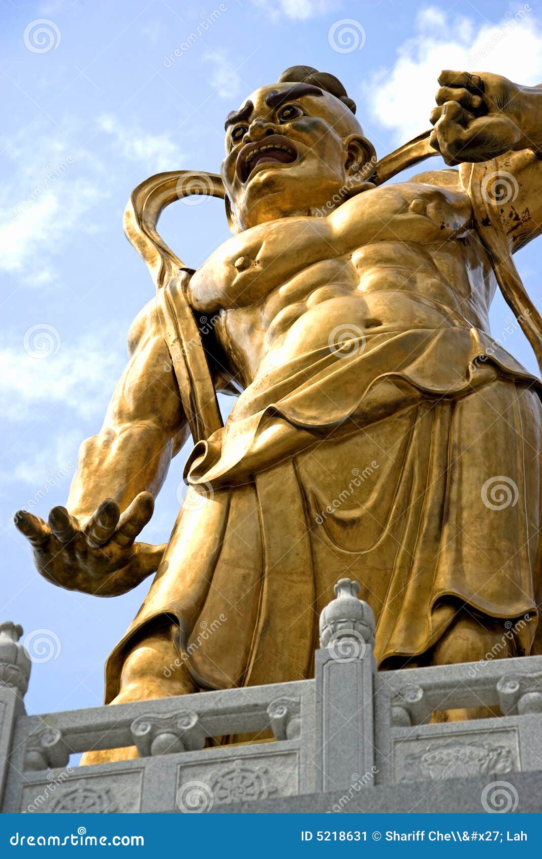 Golden Chinese Deity Statue Stock Image - Image of large, guards: 5218631