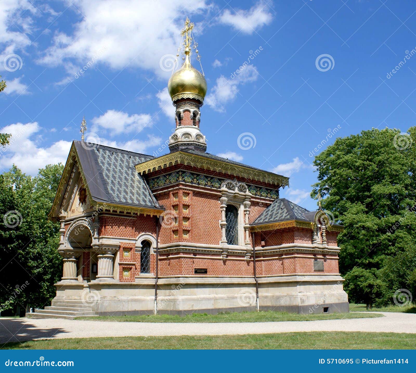 Golden Church Picture. Image: 5710695