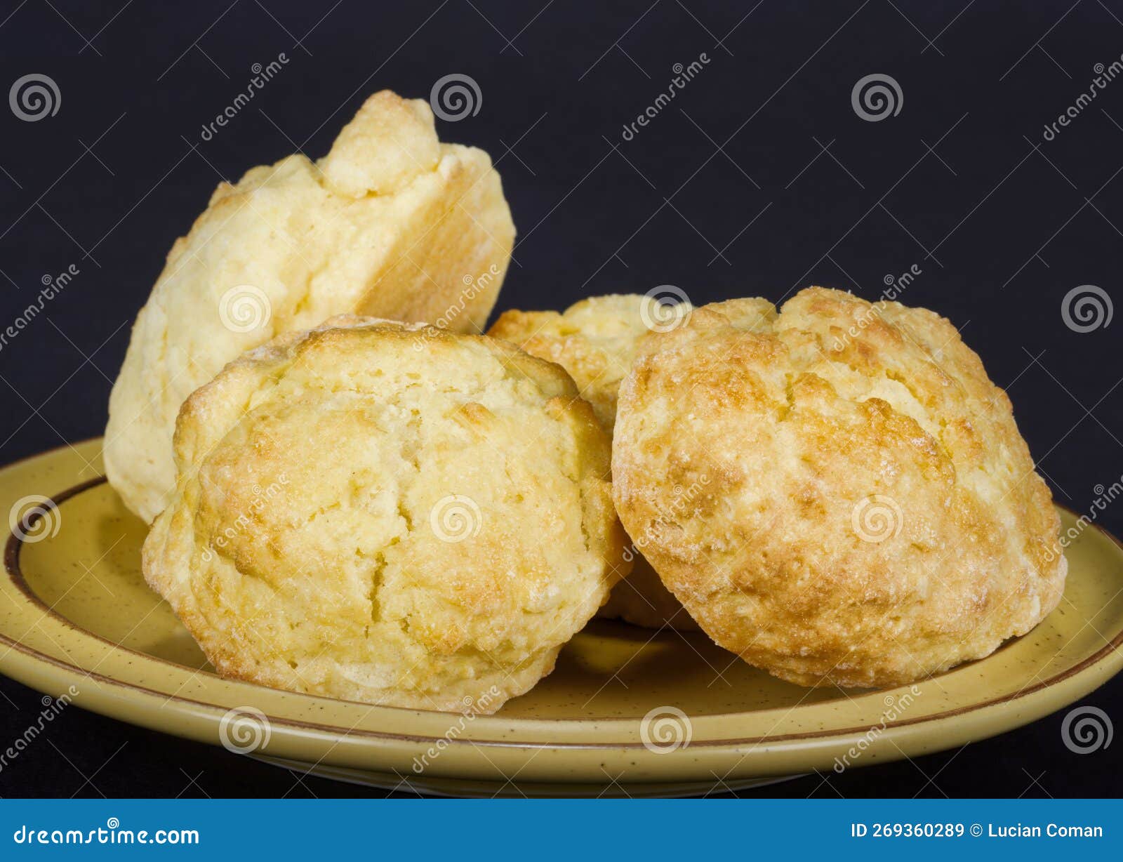 Golden Crispy Fried Chicken Drumsticks. Fried Chicken Pieces Lightly ...
