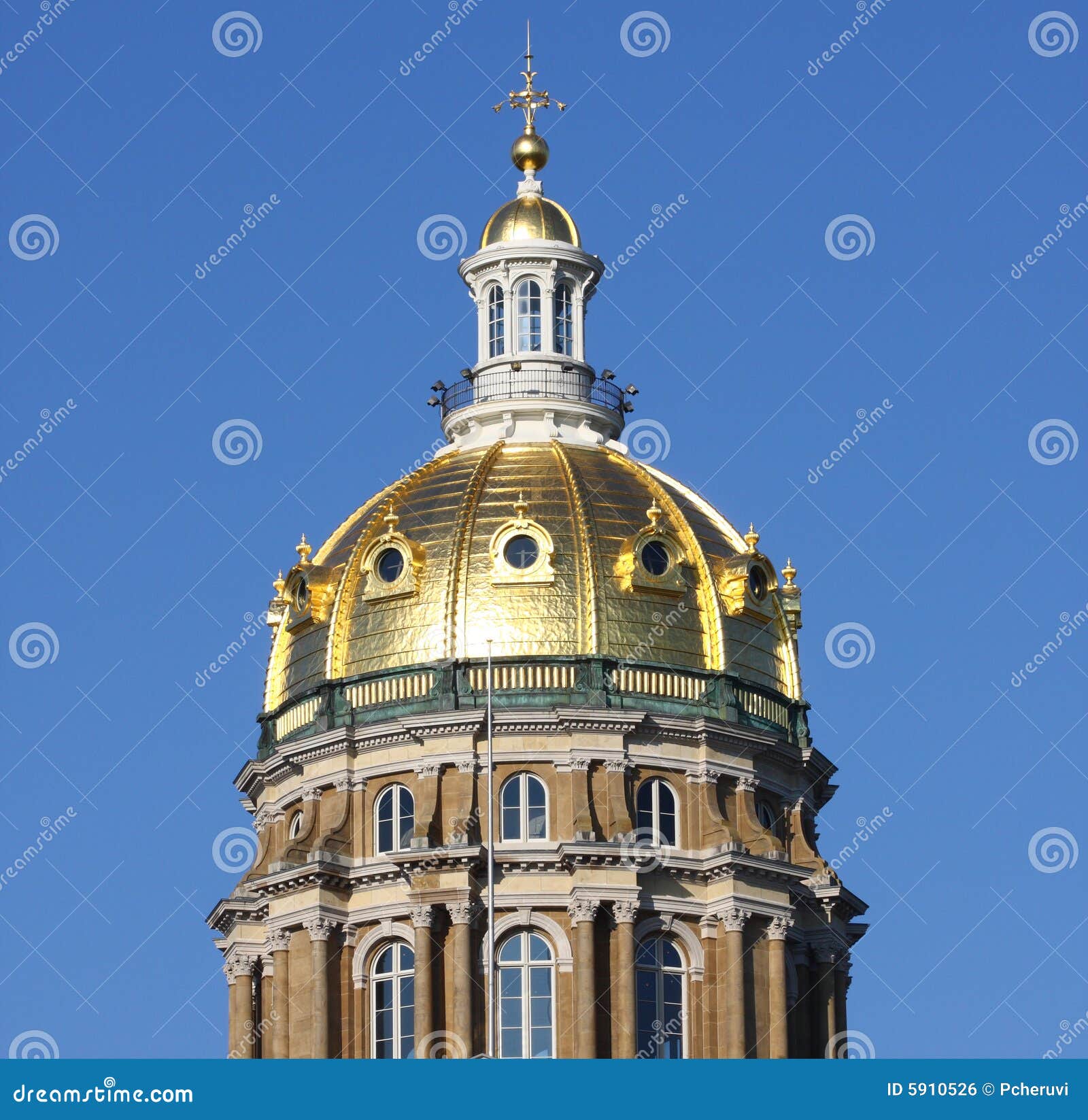 Golden dome stock photo. Image of government, building - 5910526