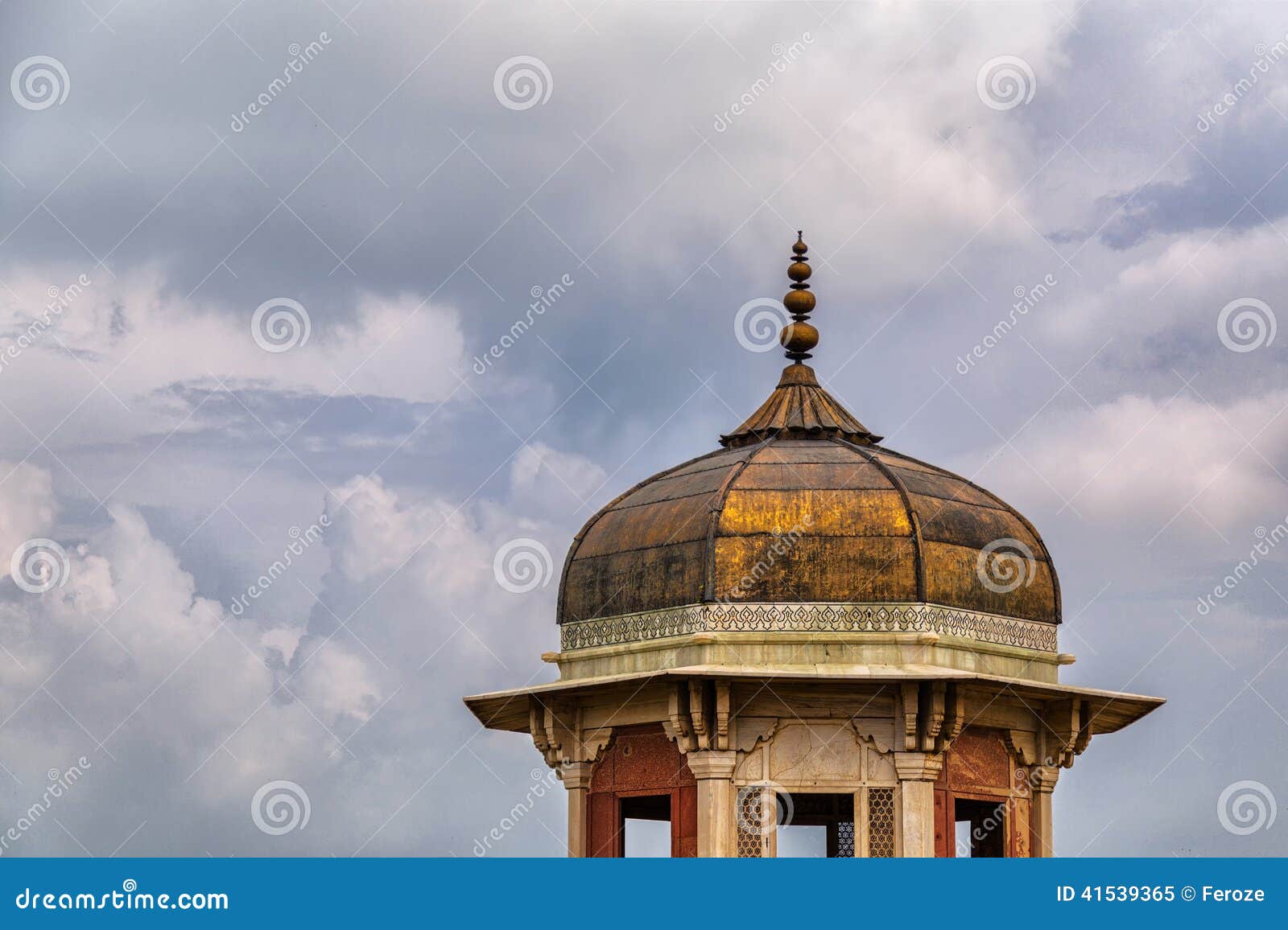 Golden Dome stock image. Image of asia, indian, wide - 41539365