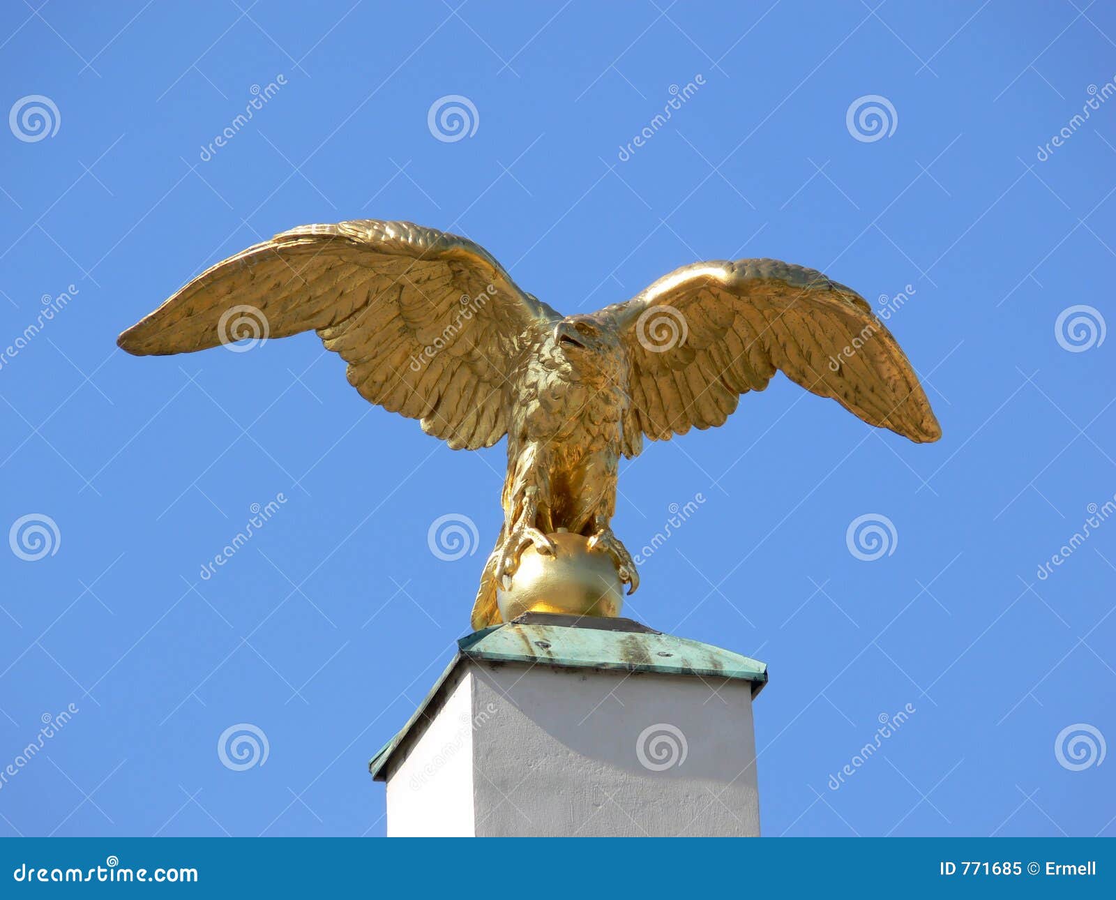 Golden eagle stock image. Image of statue, queen, eagle - 771685