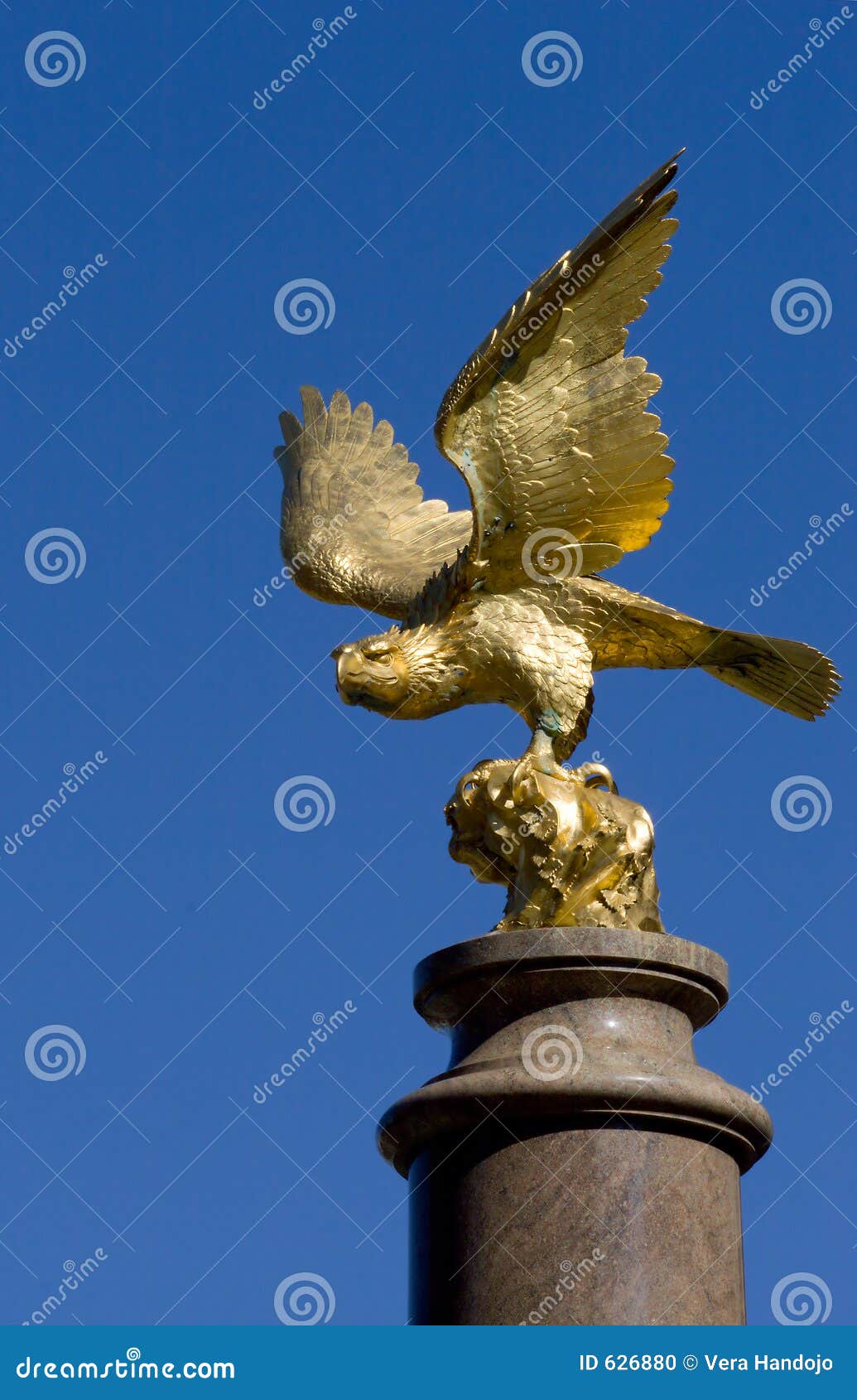 Golden Eagle Statue II stock photo. Image of glint, education - 626880