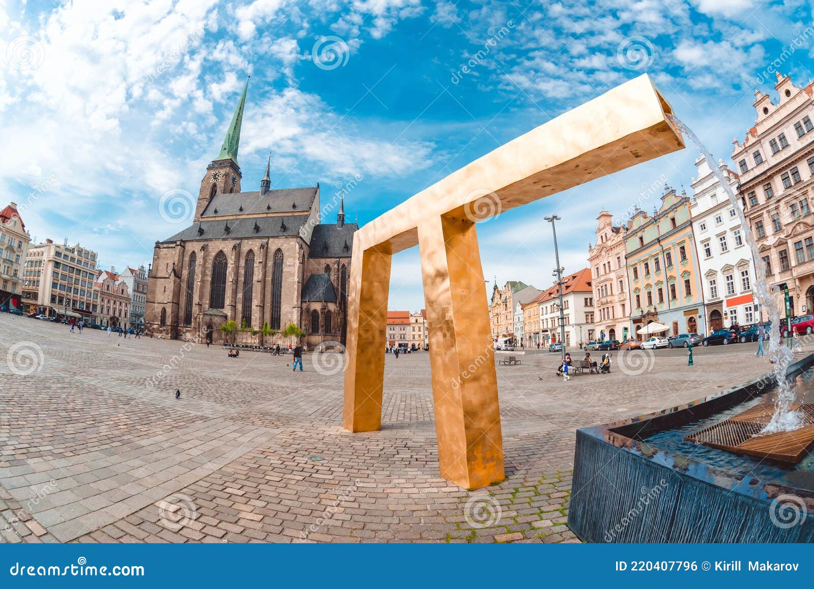 Golden Fountain on the Square in Pilsen Editorial Photo - Image of ...