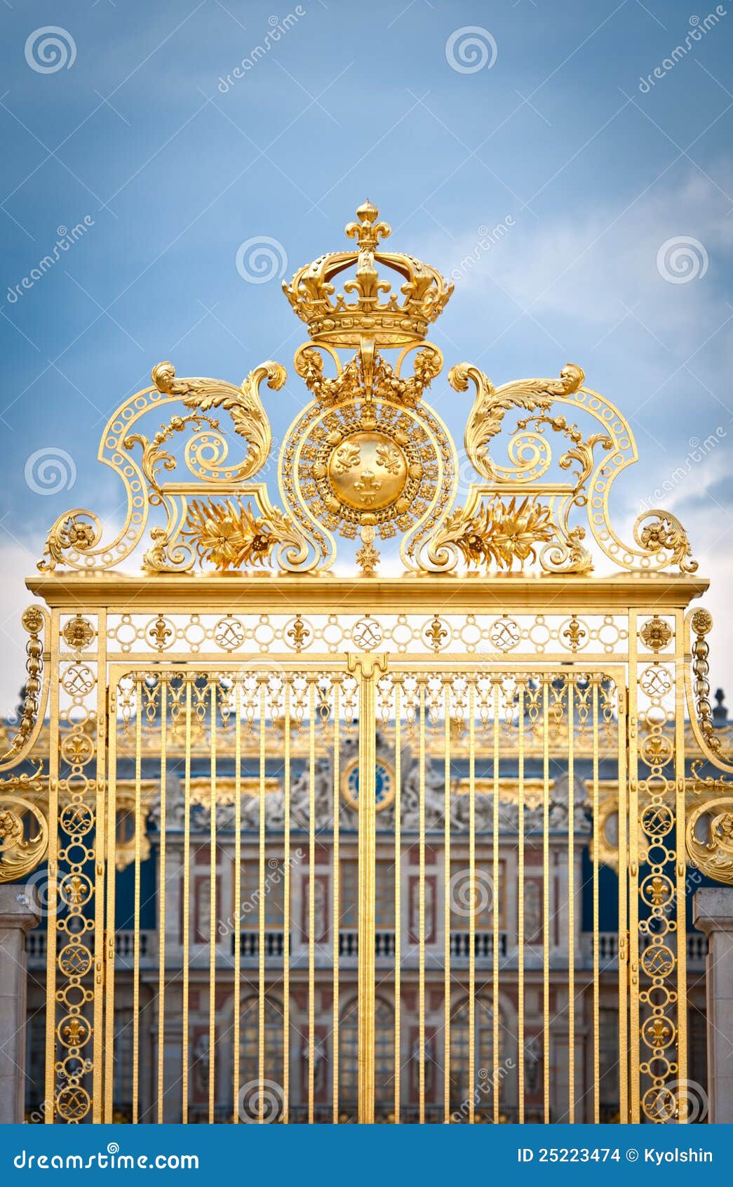 Golden Gate Chateau Versailles Stock Photo - Image of european, door ...