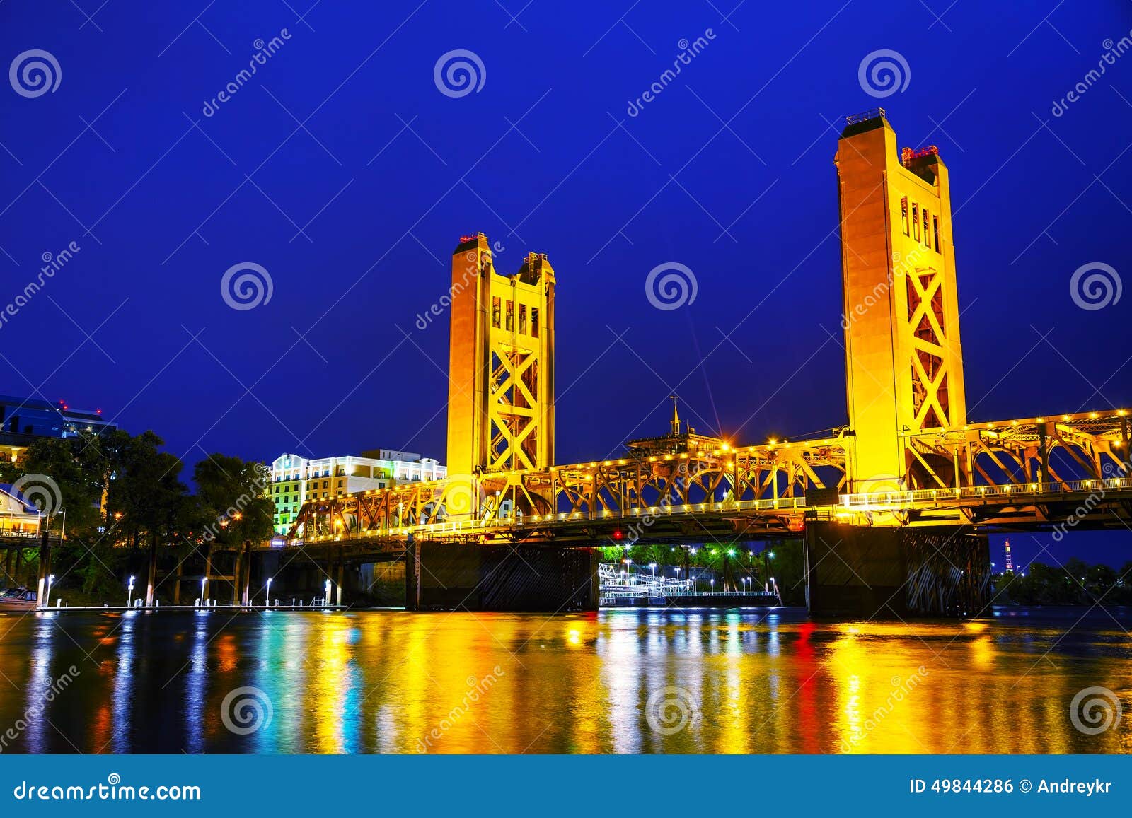 Golden Gates Drawbridge in Sacramento Stock Photo - Image of golden ...