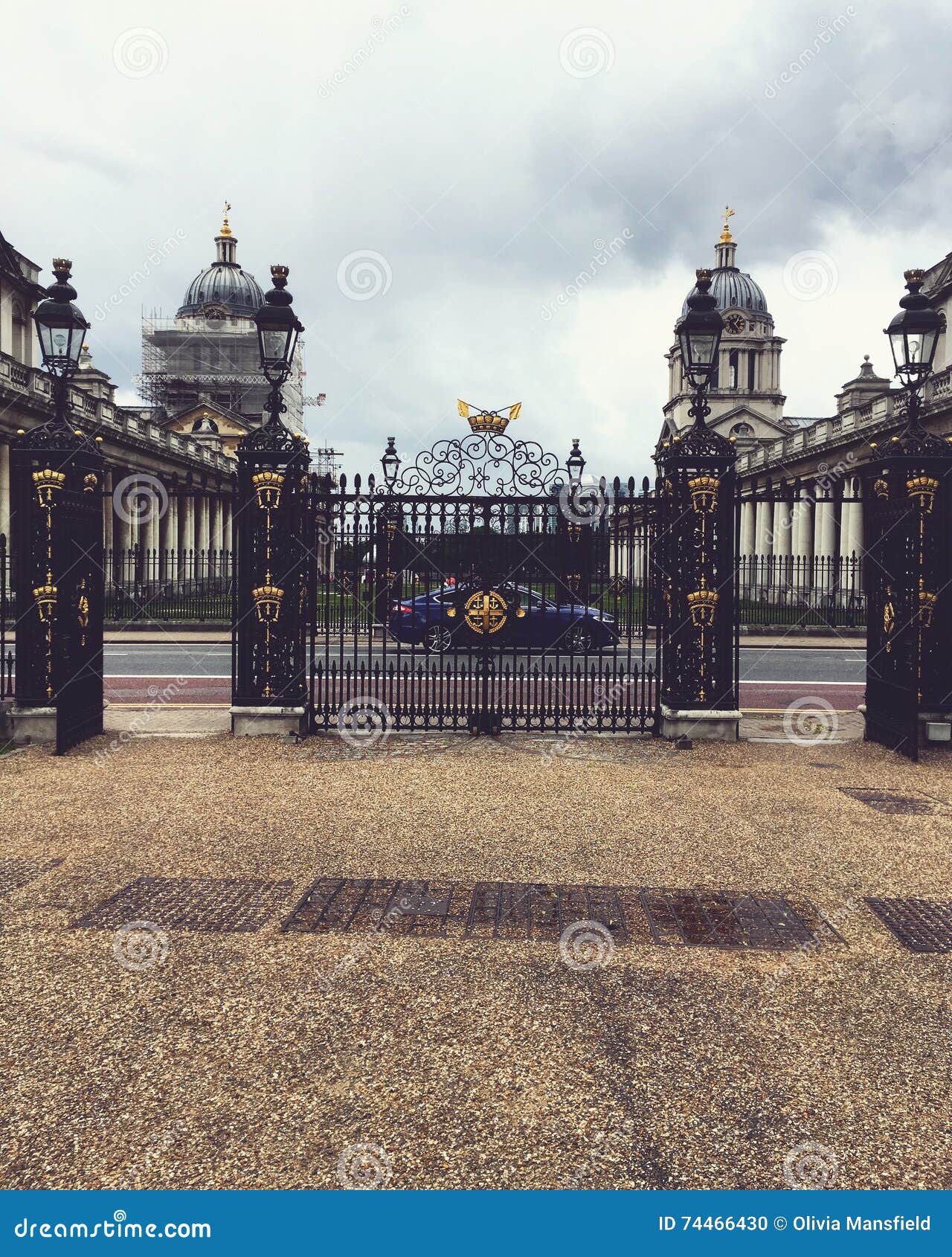 Golden gates editorial image. Image of golden, london - 74466430