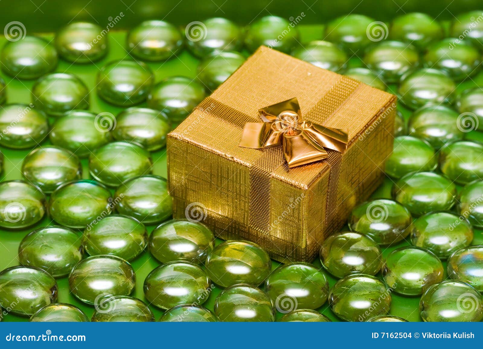 Golden gift box stock photo. Image of celebrating, present - 7162504