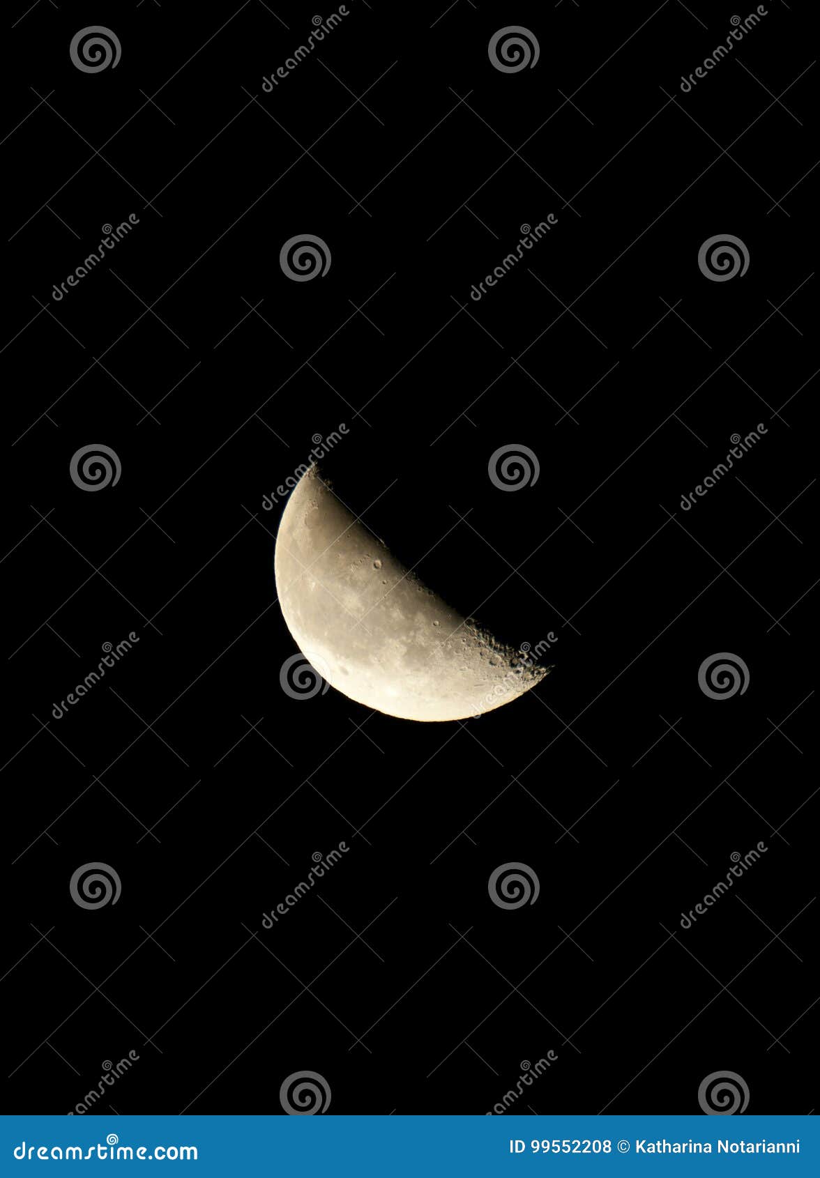 Golden Moon in Midnight Sky Stock Photo - Image of detailed, gold: 99552208