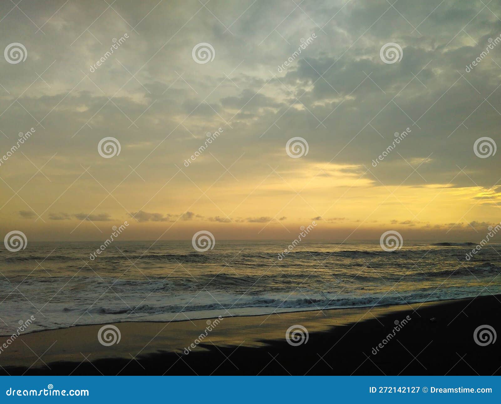 Golden Hours, Stunning Sunset on the Beach Stock Image - Image of coast ...