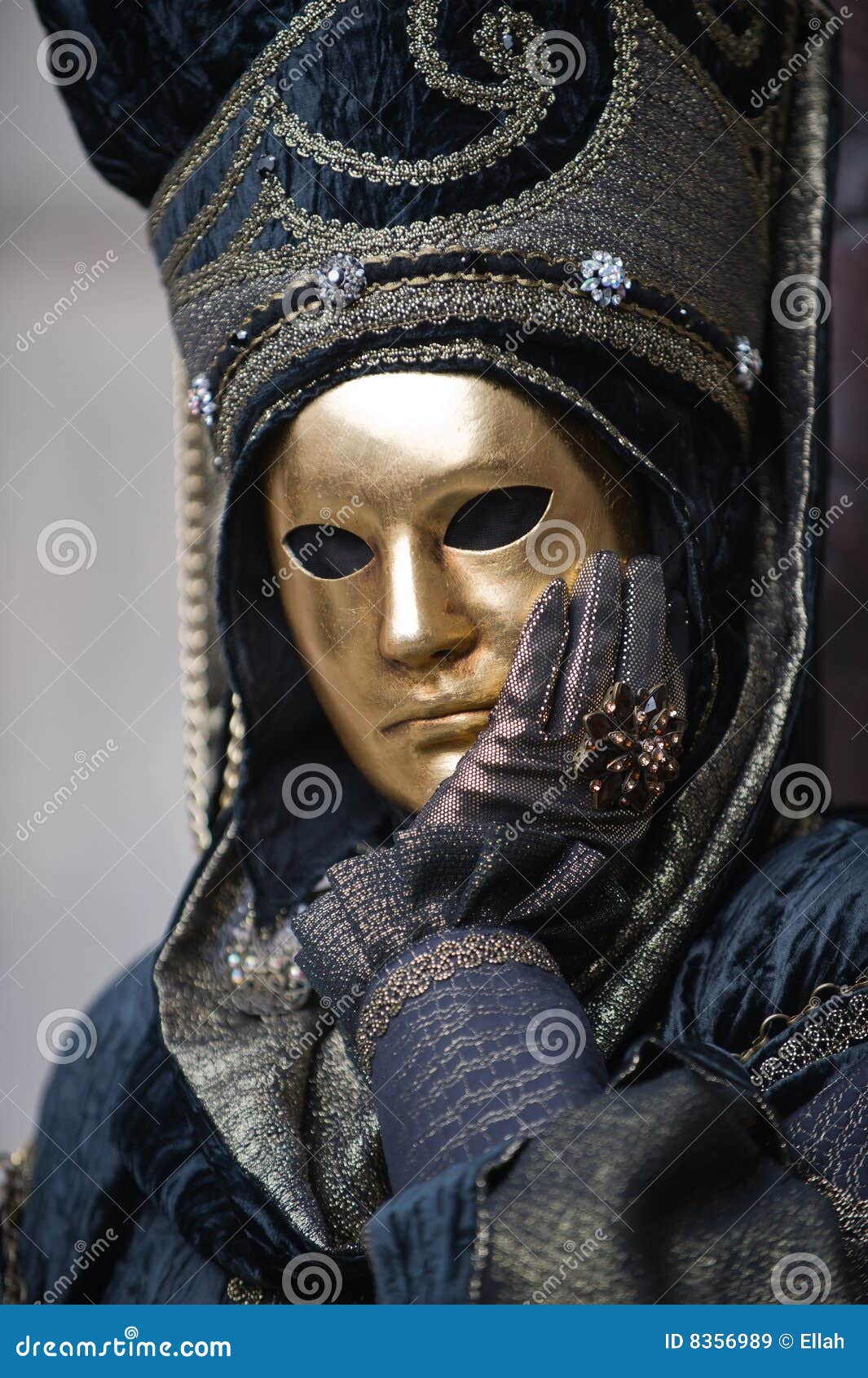 Golden mask stock image. Image of abstract, banquet, gras - 8356989
