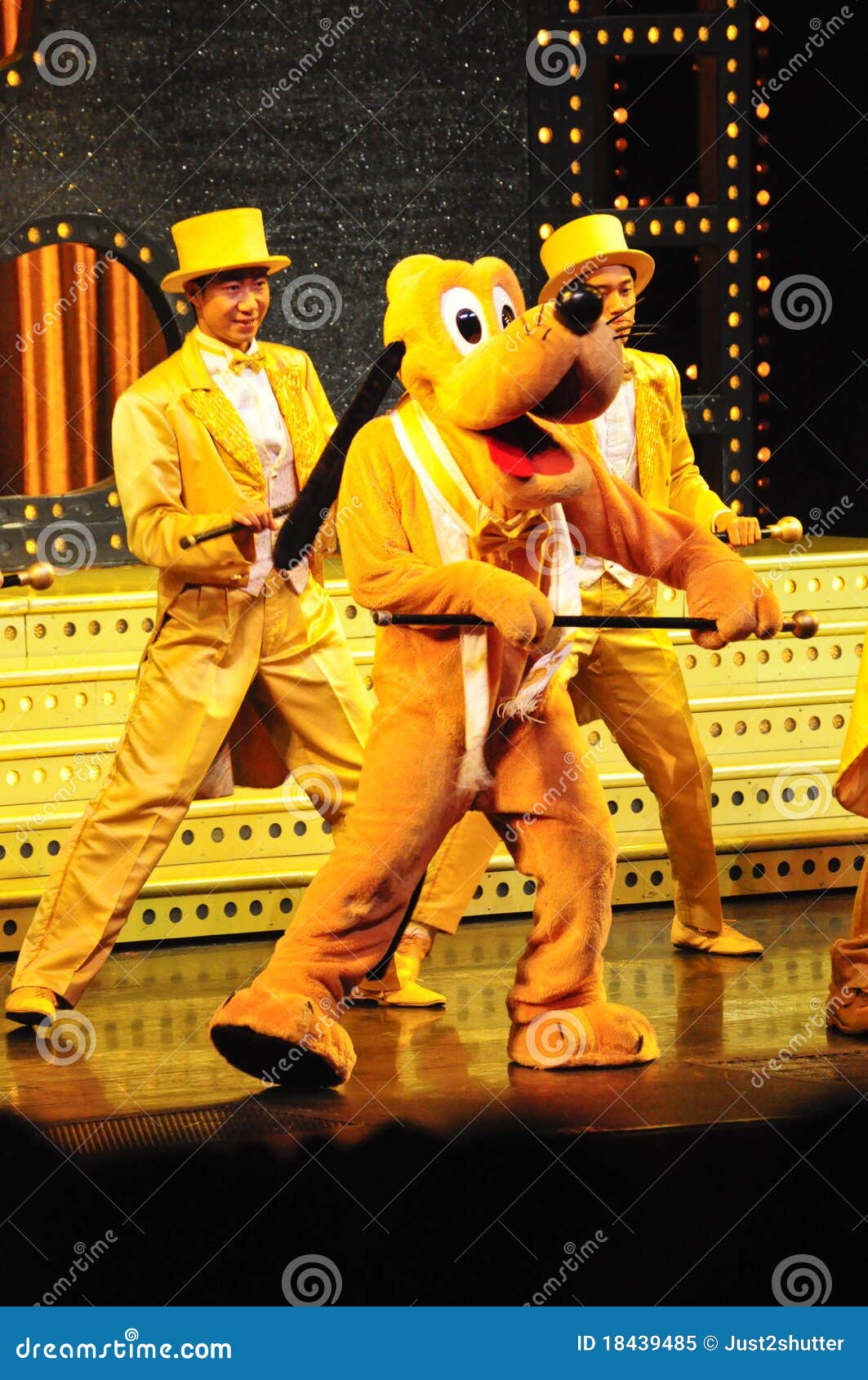 The Golden Micky Show editorial image. Image of girl - 18439485