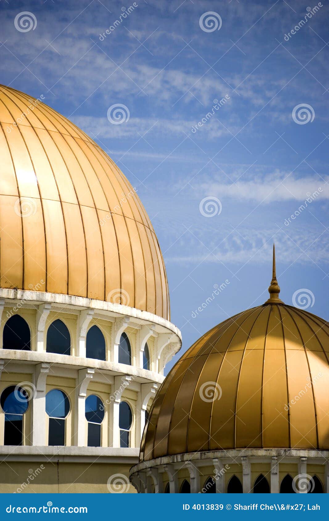 Golden Mosque stock image. Image of domes, religious, prayer - 4013839