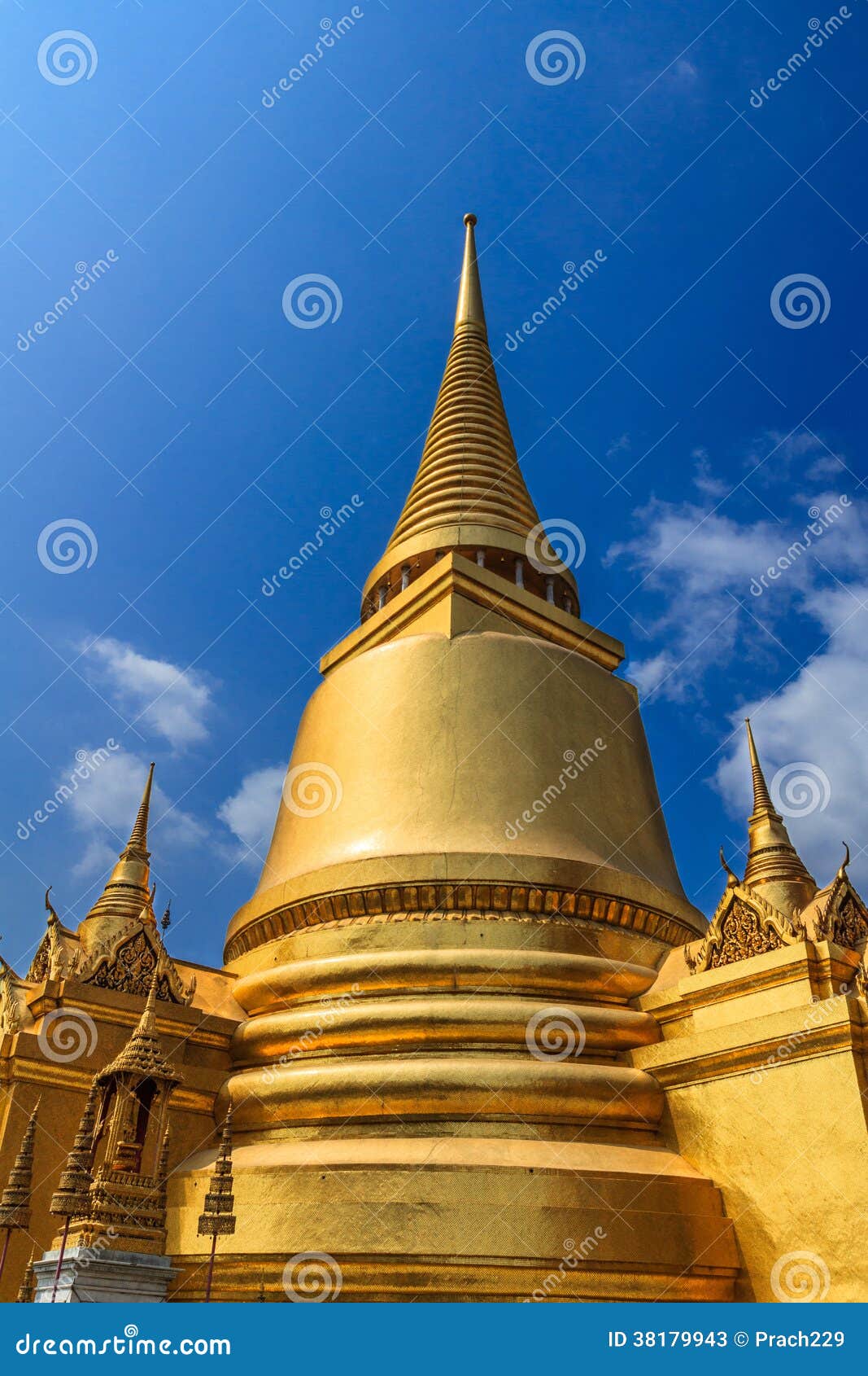 Golden Pagodas of Siam stock image. Image of business - 38179943