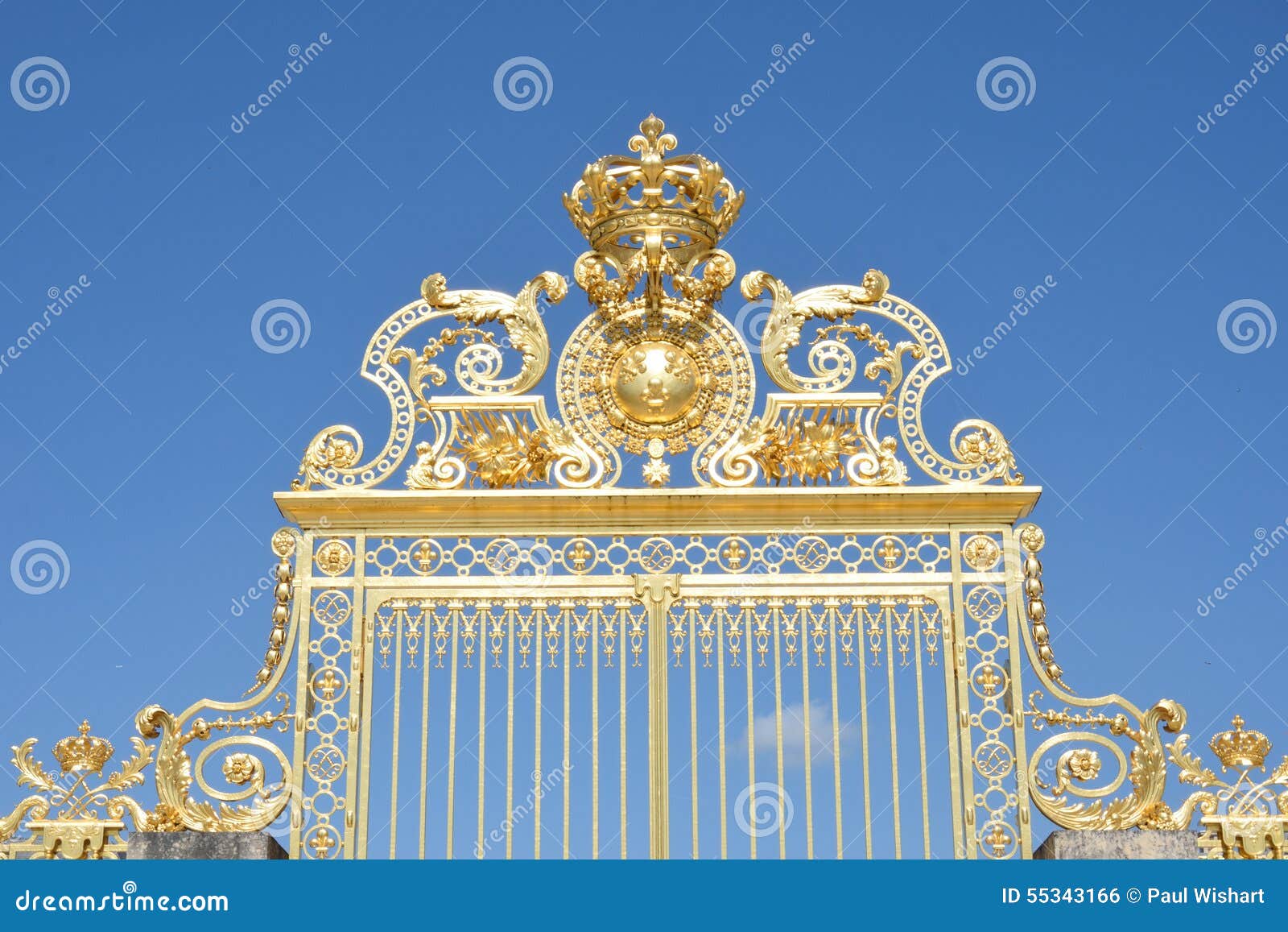 Golden palace gates stock photo. Image of ornate, king - 55343166