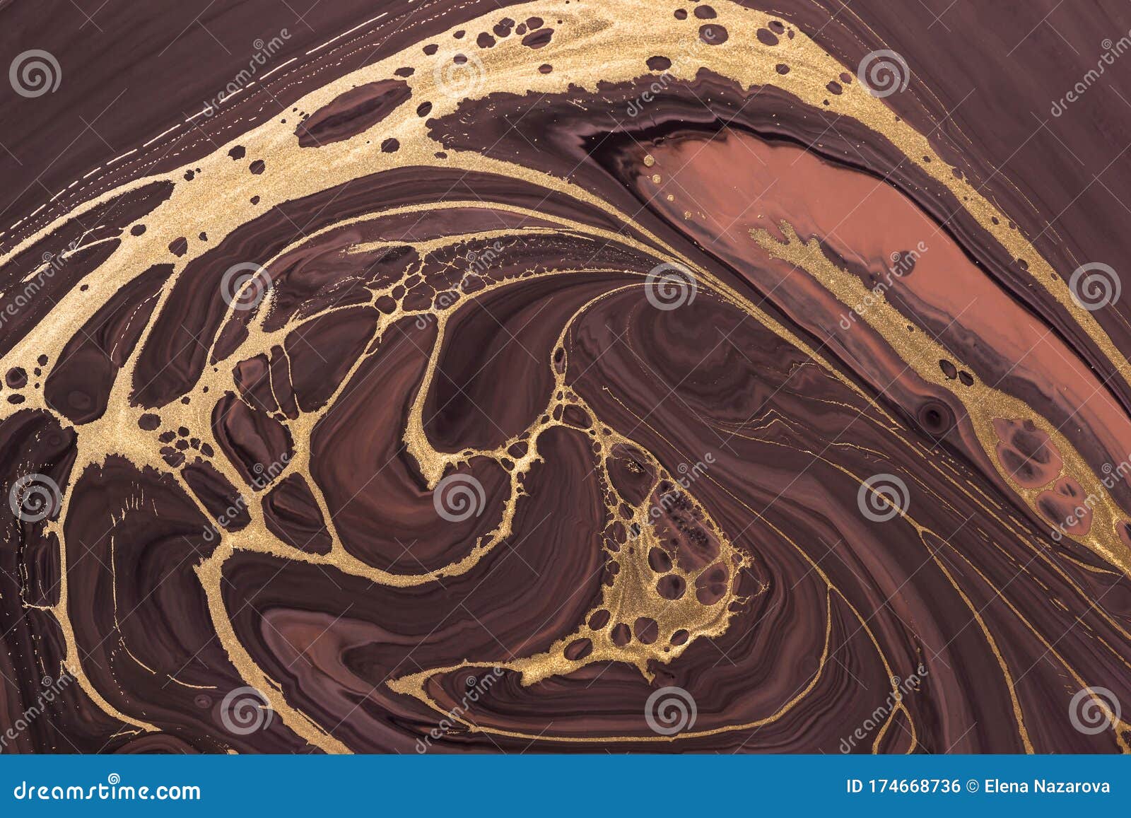 Golden Pattern on Brown Waves and Curls. Acrylic Fluid Art Stock Photo ...