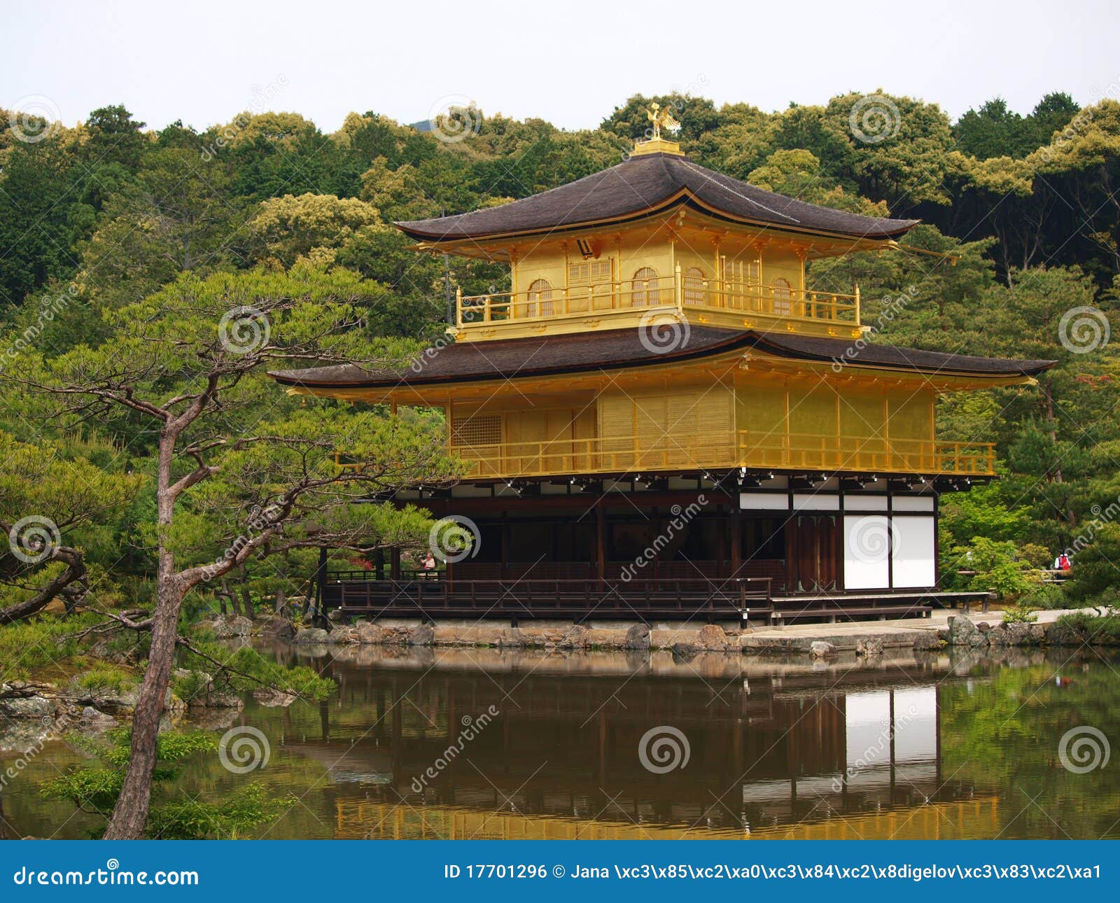 Golden Pavilion stock photo. Image of lake, house, historic - 17701296