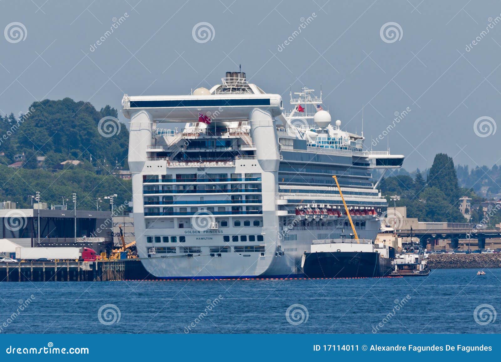 Golden Princess Hamilton Transatlantic Seattle Editorial Photo - Image ...