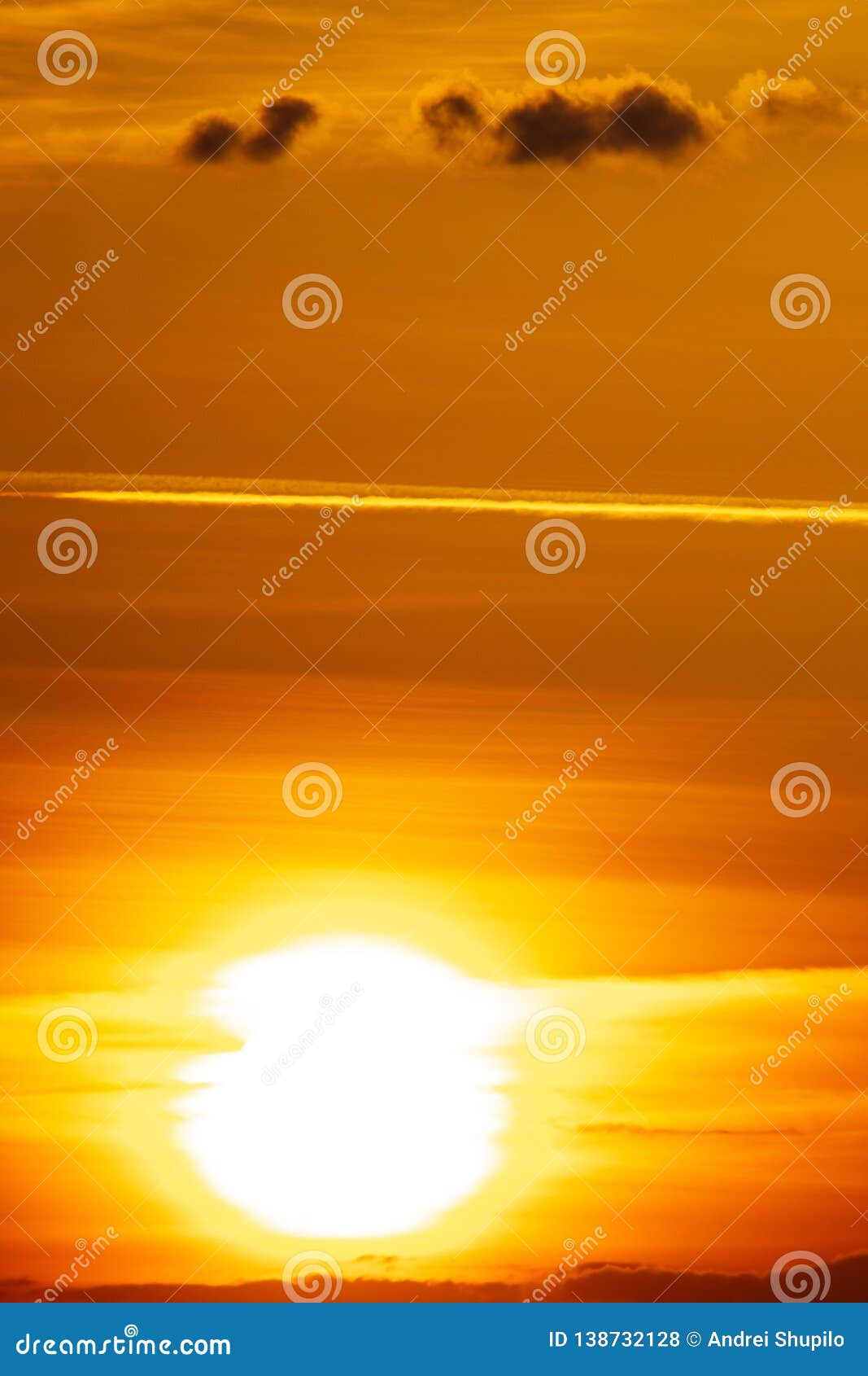 Golden Rays in the Sun at Sunset Stock Photo - Image of wallpaper ...
