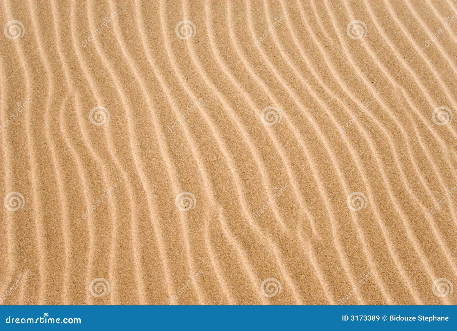 Golden sand grooves stock image. Image of gravel, background - 3173389