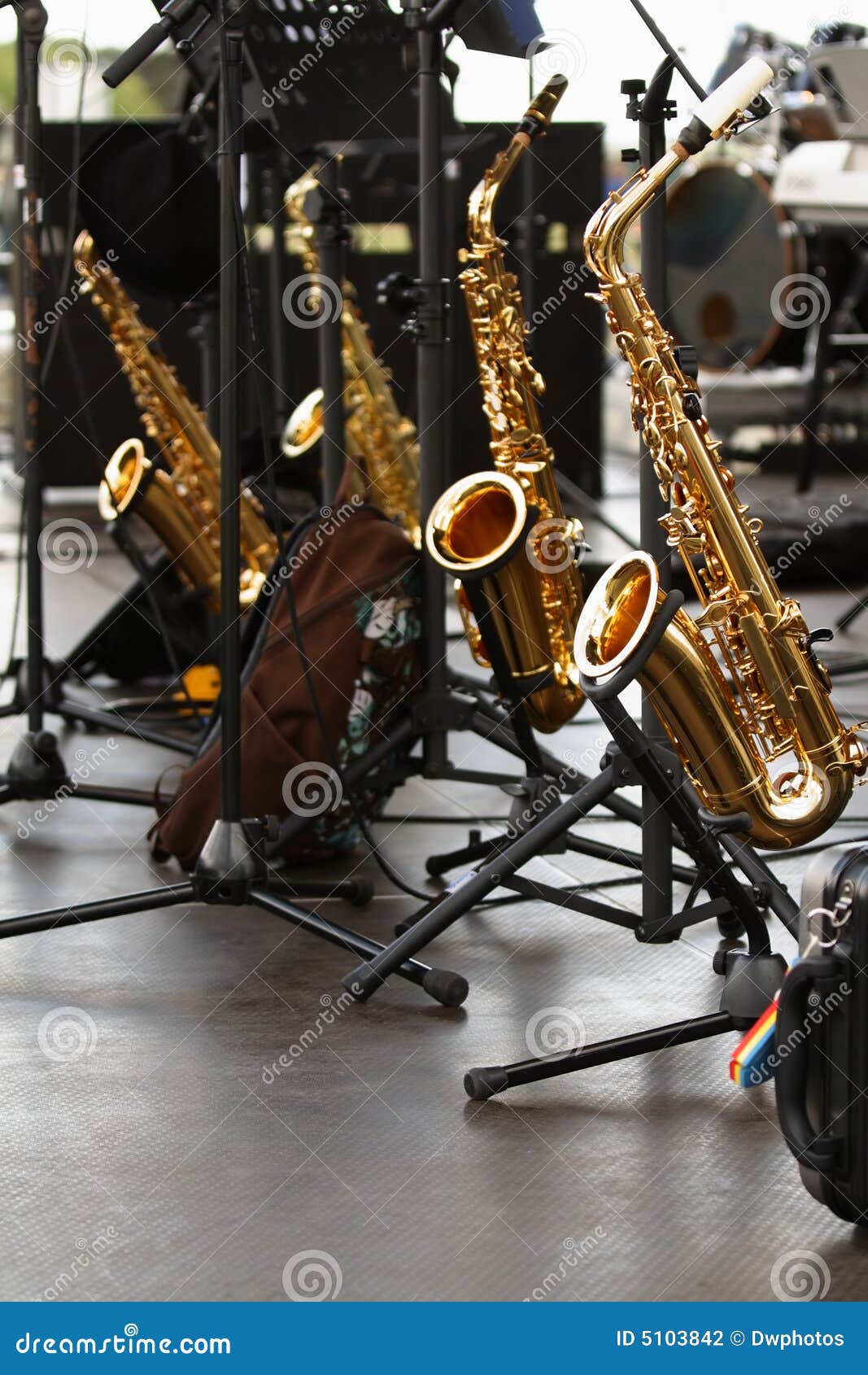 Golden saxophones stock photo. Image of horn, musical - 5103842