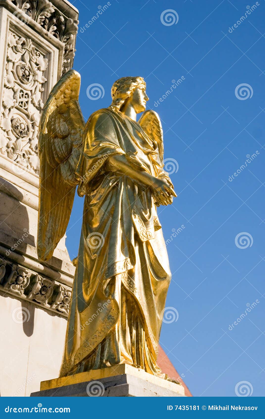 Golden statue of angel stock image. Image of statue, culture - 7435181