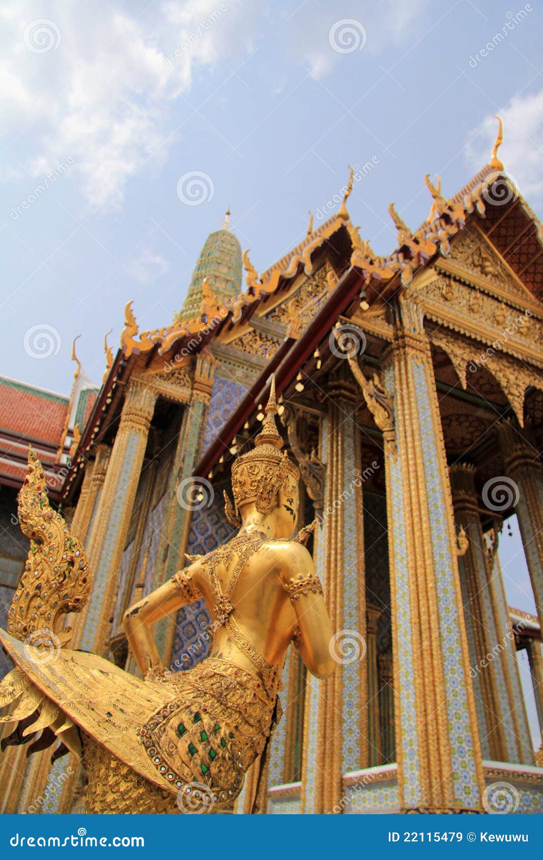 Golden Statue of a Kinnara Guarding Wat Phra Kaew Stock Image - Image ... Golden Statue of a Kinnara Guarding Wat Phra Kaew Stock Image - Image ...