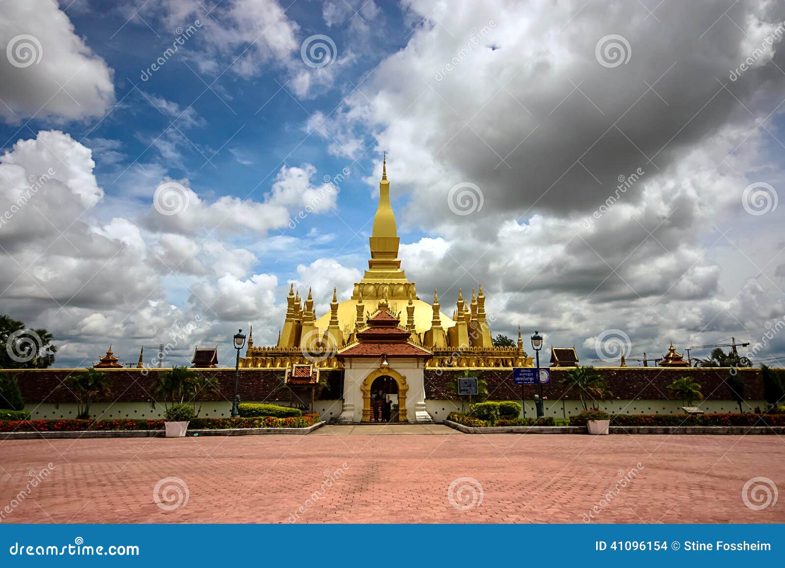 Golden Stupa stock photo. Image of faith, temple, laos - 41096154