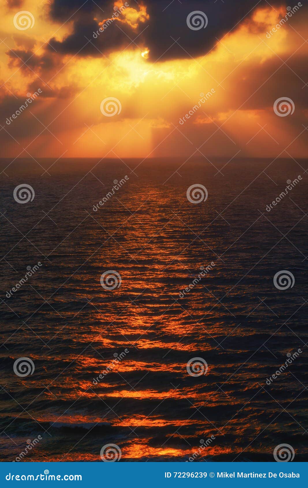 Golden Sun Rays on the Sea at Sunset Stock Image - Image of beautiful ...