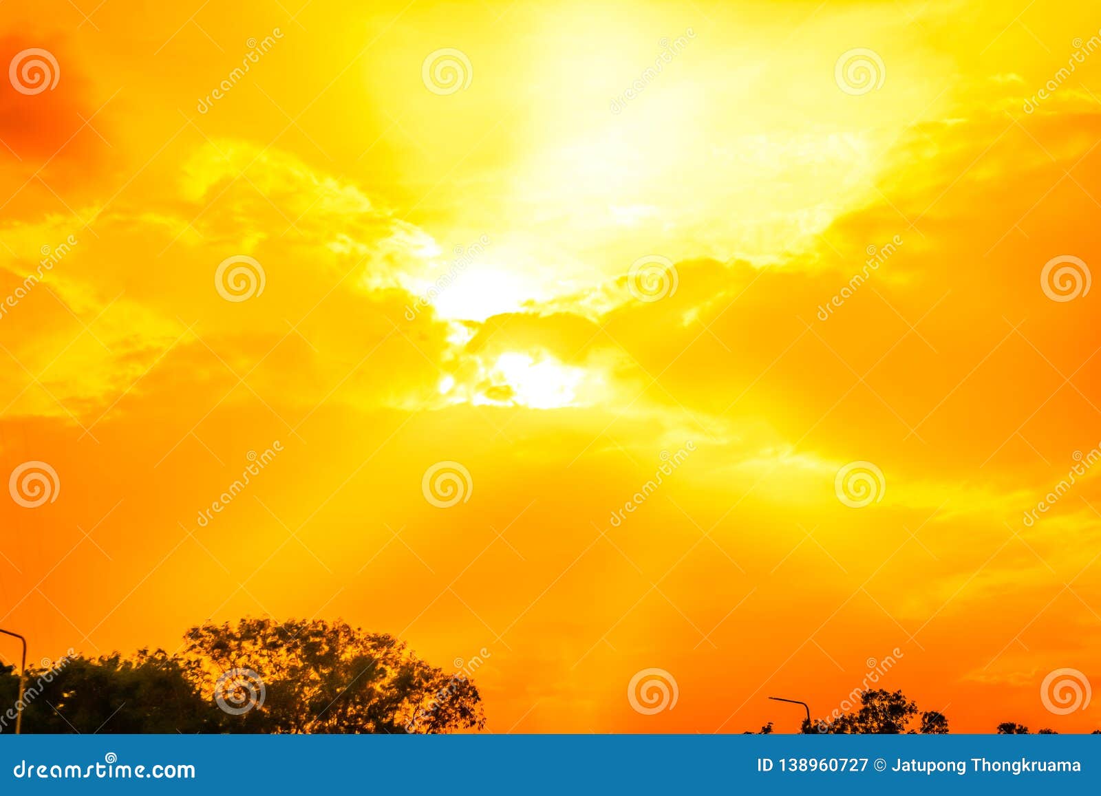 Golden sunset stock image. Image of nature, beautiful - 138960727