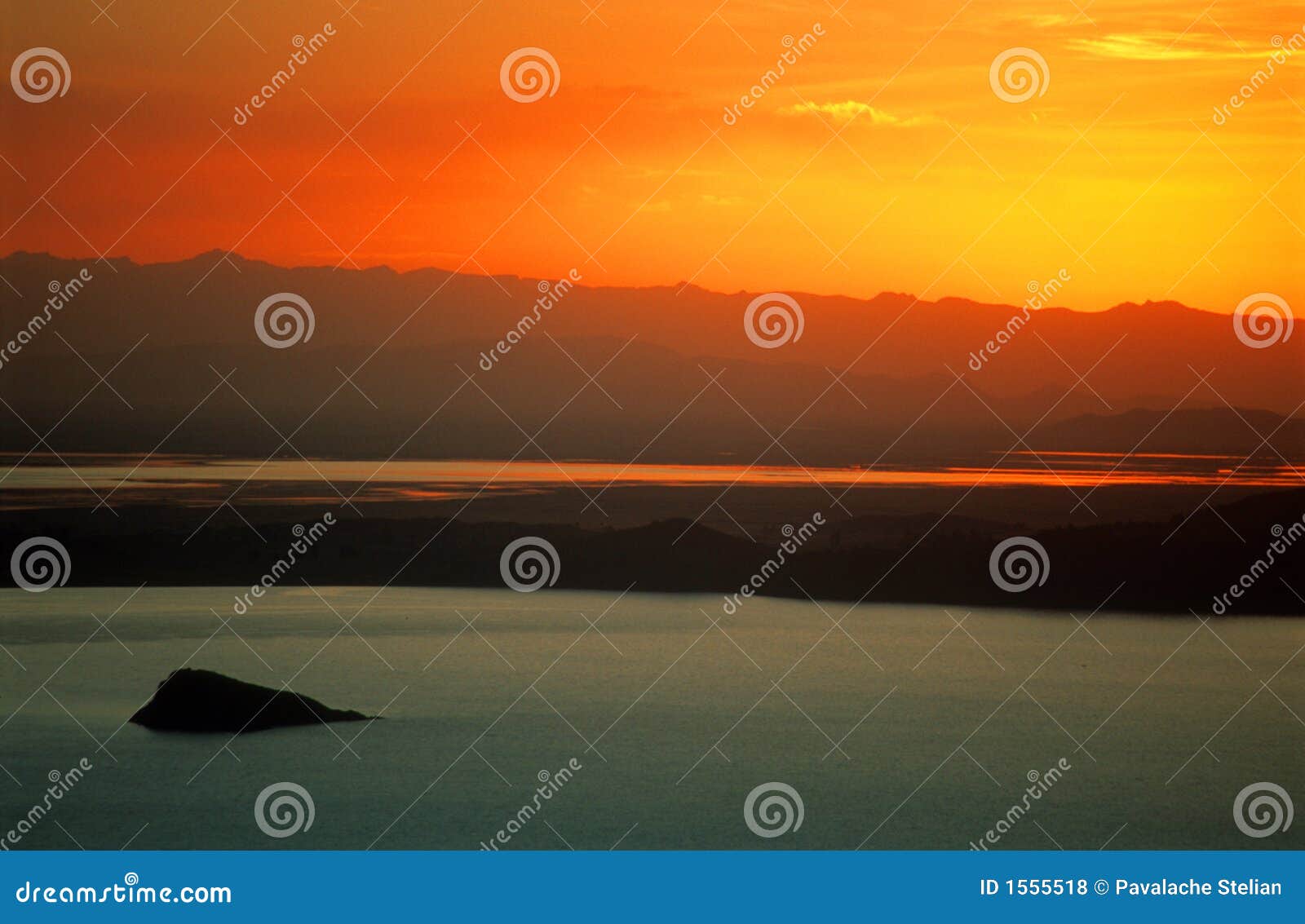 Golden Sunset in Peru stock photo. Image of brilliant - 1555518