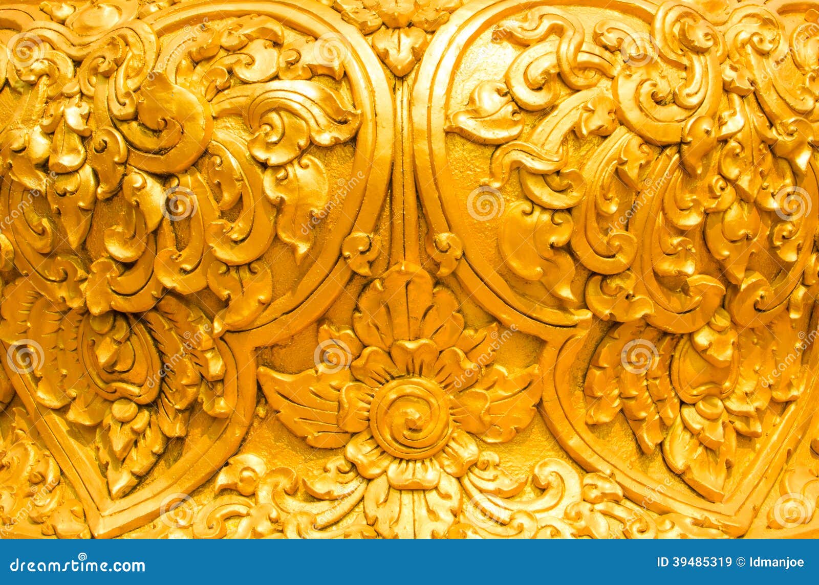 Golden Thai Buddha Royalty-Free Stock Photography | CartoonDealer.com ...