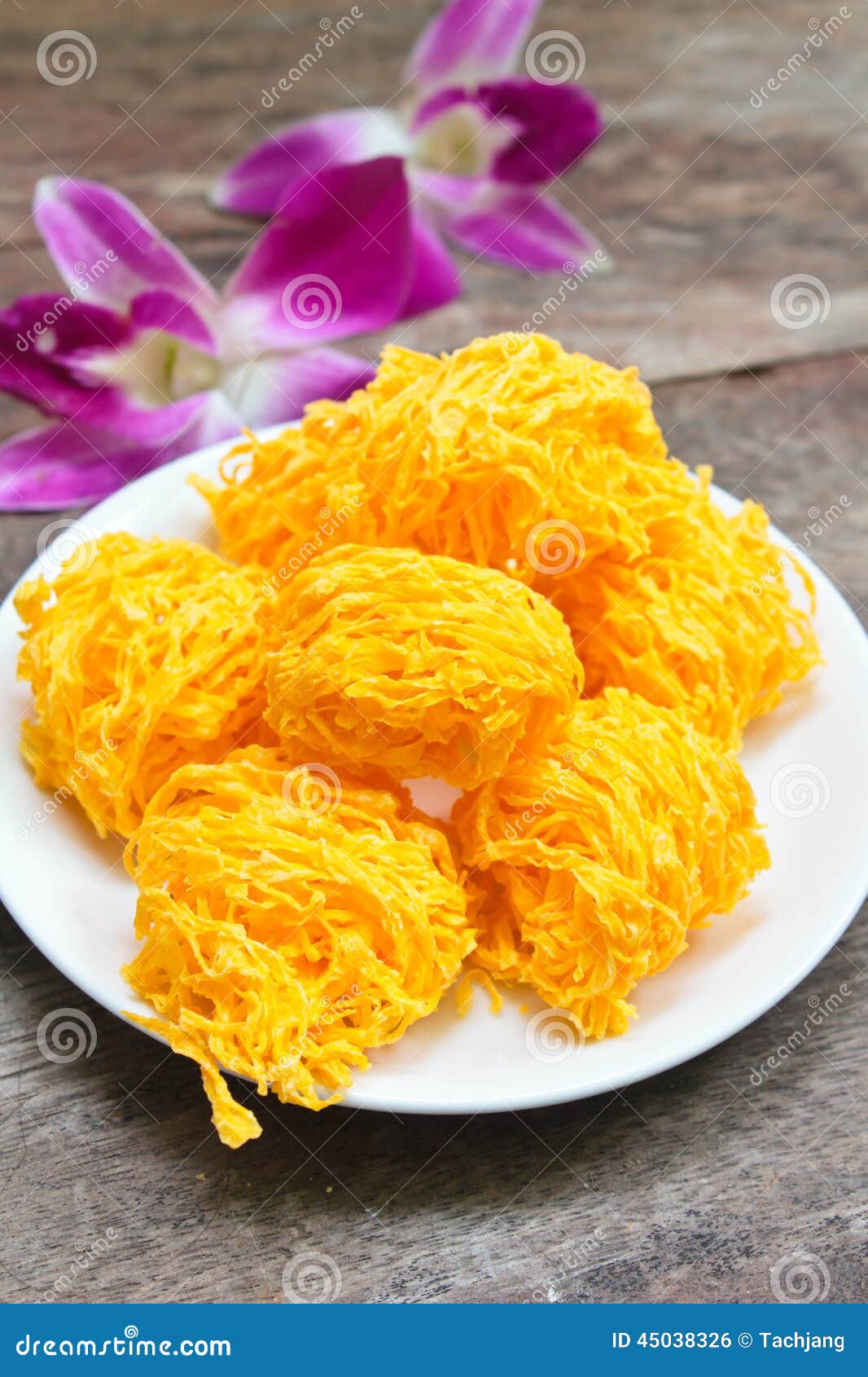 Golden Threads, Thai Dessert. Stock Photo - Image of asia, meal: 45038326