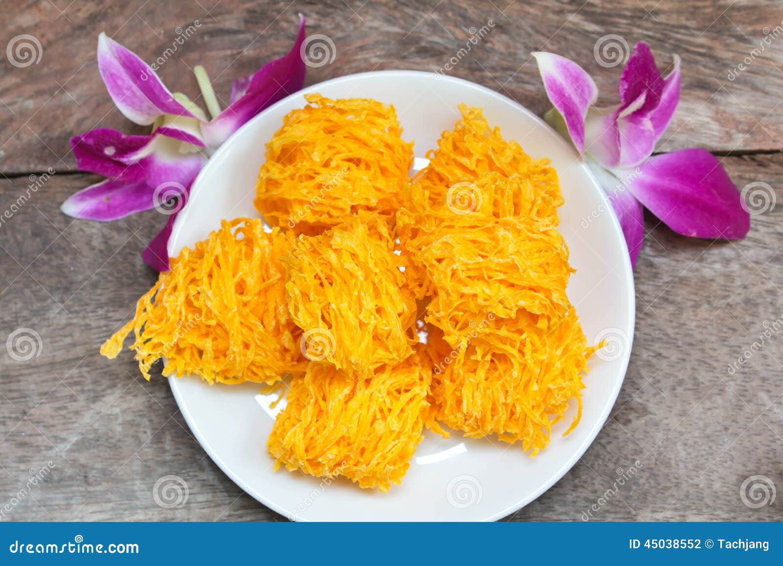 Golden Threads, Thai Dessert. Stock Photo - Image of colorful, gourmet ...