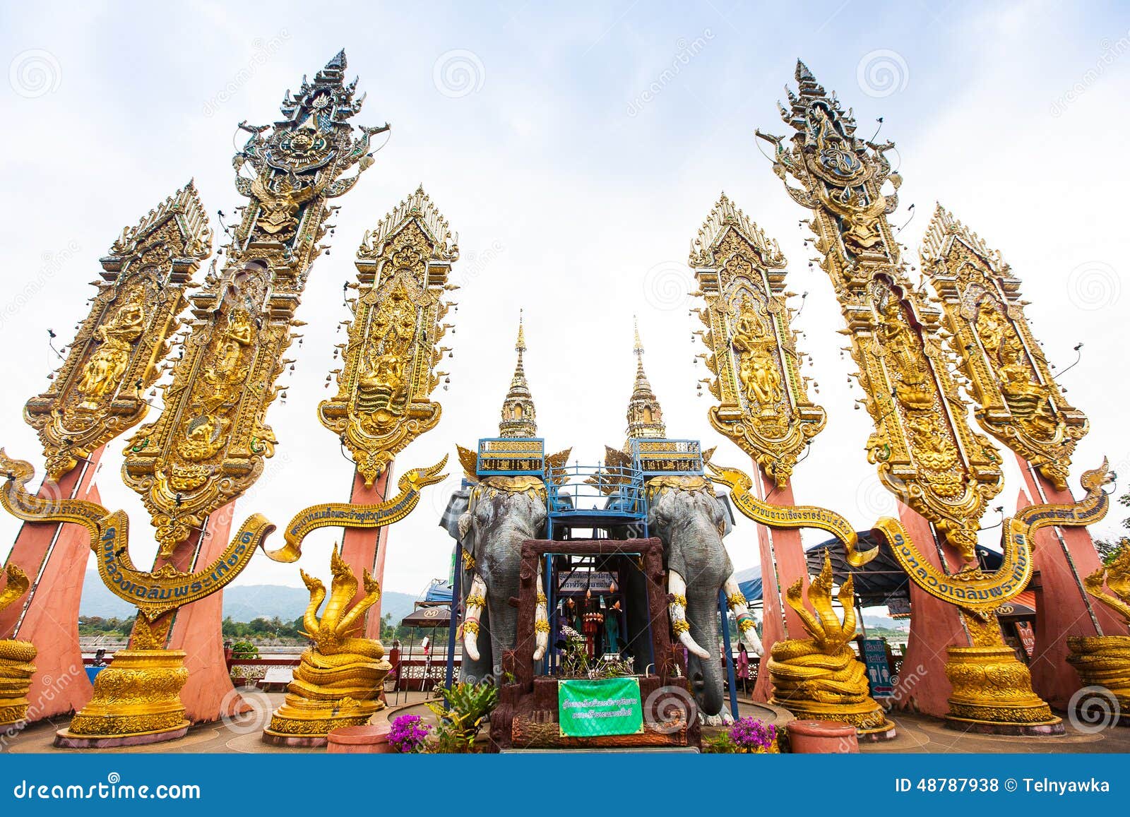 Thailand-Burma Death Railway Follows The Bents Of The River Kwai ...