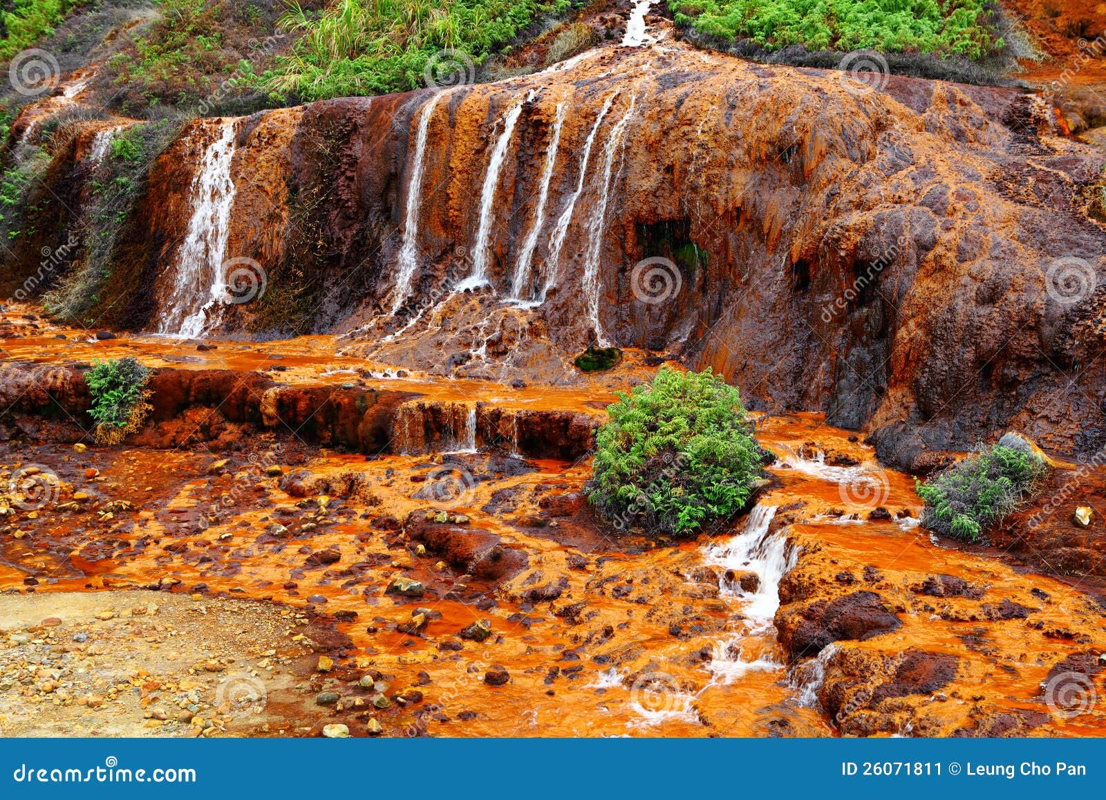Golden waterfall in taiwan stock image. Image of pour - 26071811