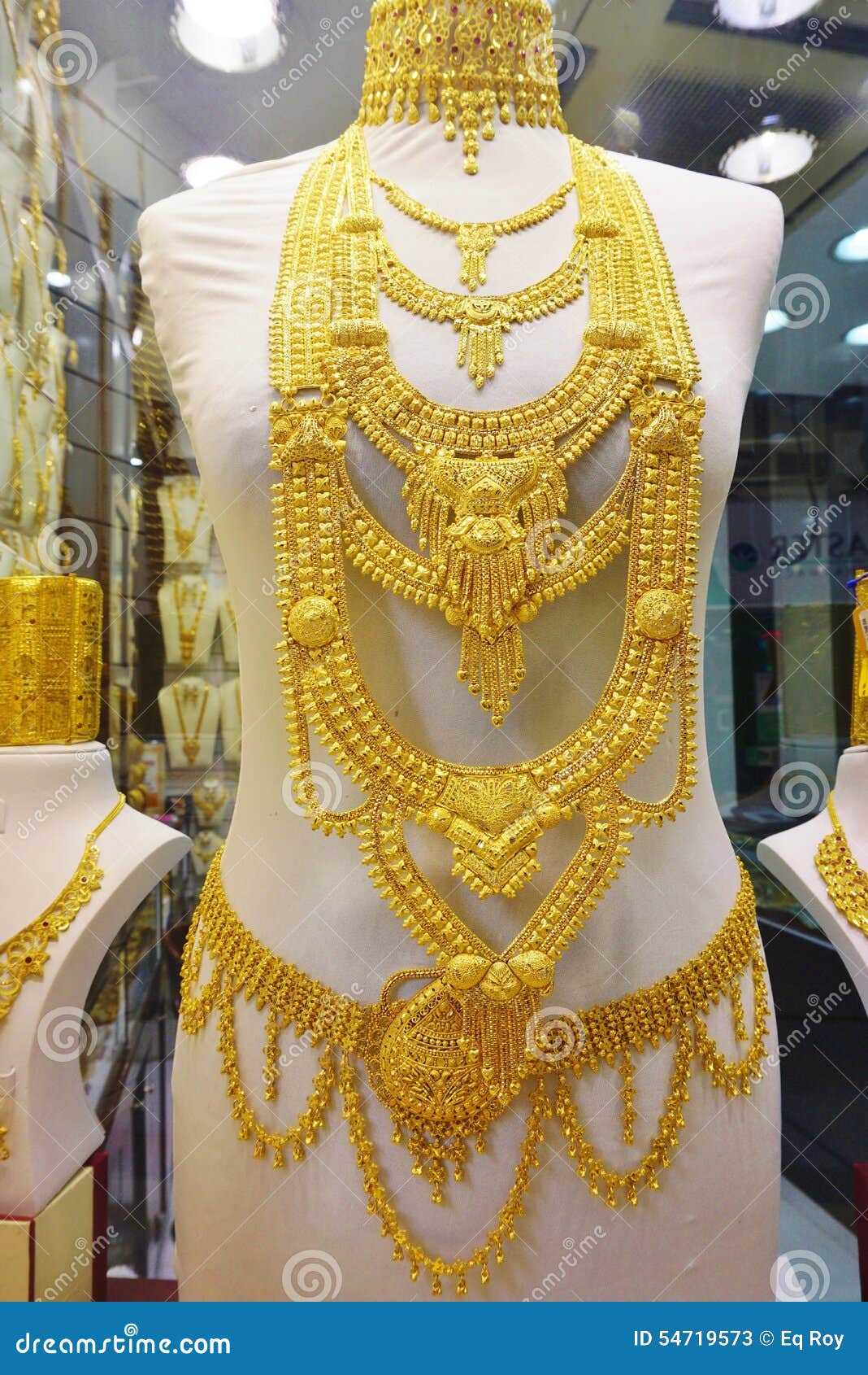 Goldschmuck am Dubai-Gold Souk Redaktionelles Stockfoto - Bild von ...