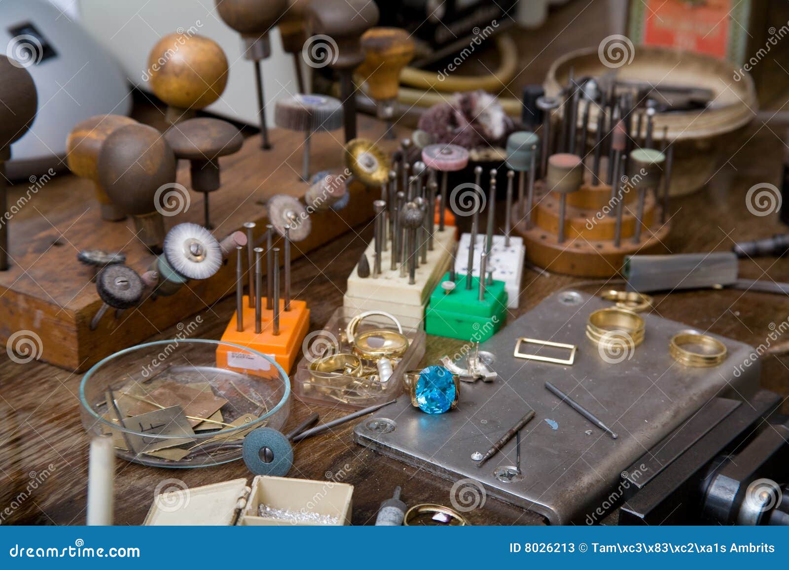 Goldsmith tools stock image. Image of small, hands, gold - 8026213