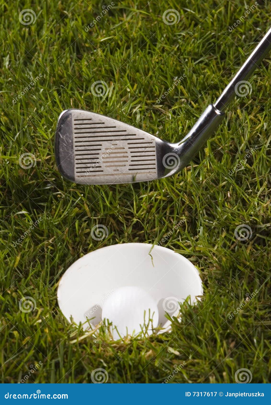 Golf Club with Ball on a Tee Stock Image - Image of fairway, golf: 7317617