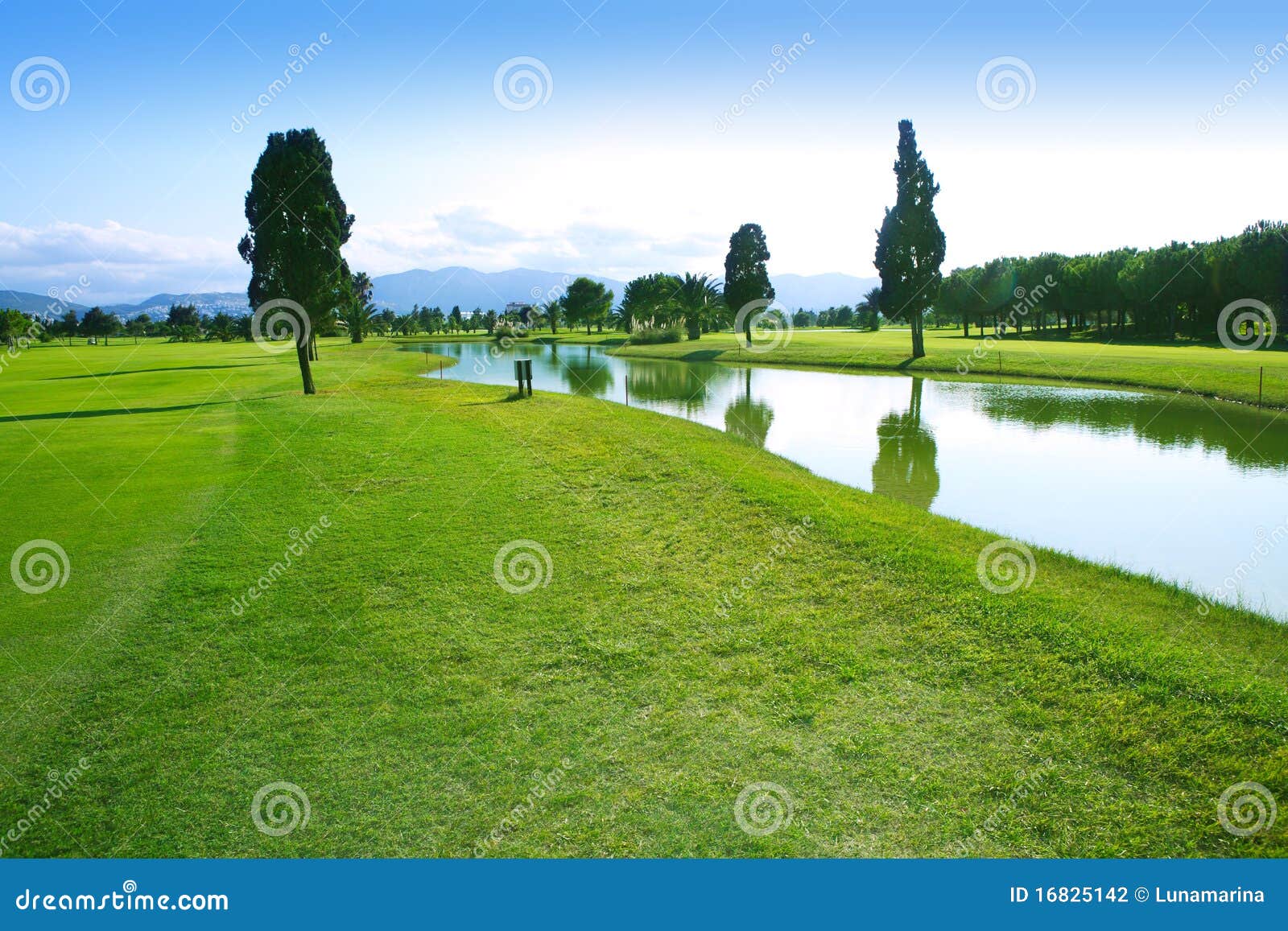 Golf Course Green Grass Field Lake Reflection Stock Photo - Image of ...