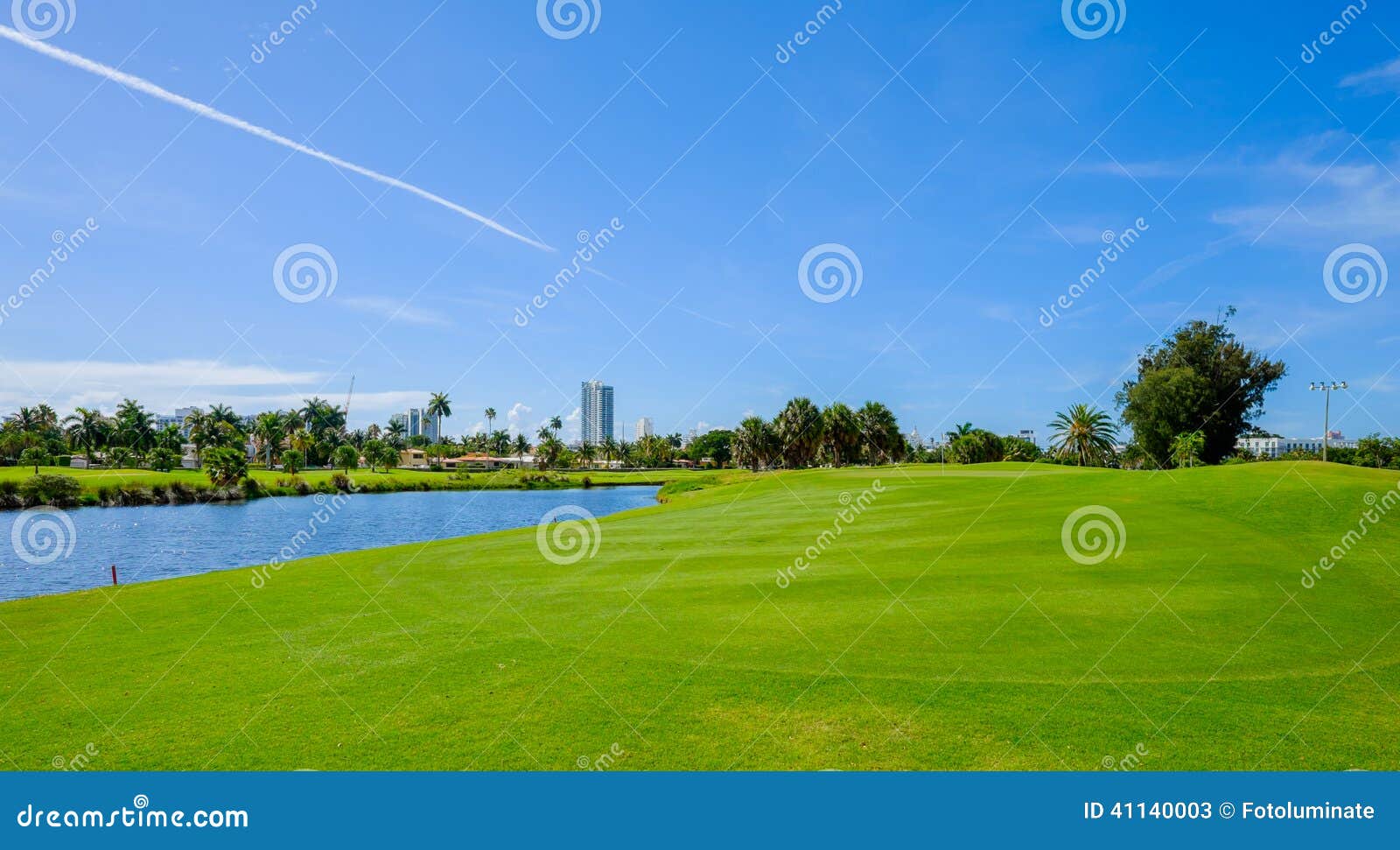 Golf stock image. Image of beautiful, lawn, lake, lifestyle - 41140003