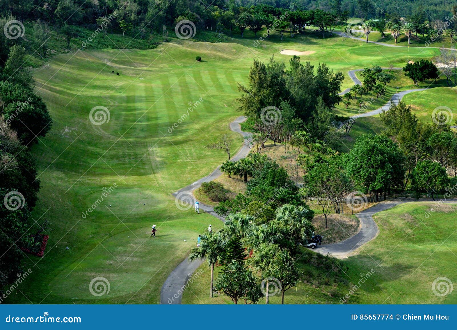 Golf course view editorial stock image. Image of trap - 85657774