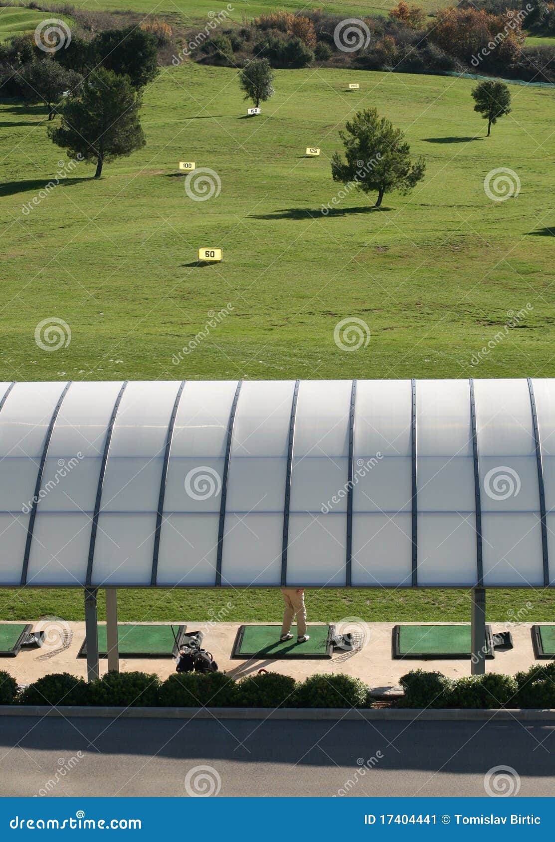 Golf / Driving Range editorial photo. Image of range - 17404441